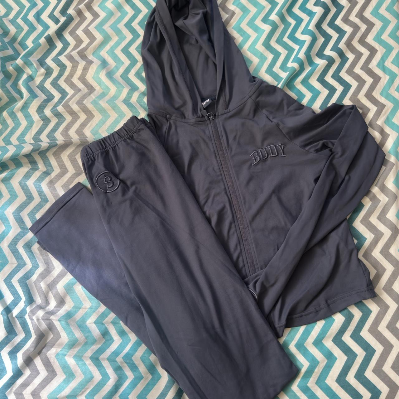 Body by raven Basics set Navy Blue. The Whole set is... - Depop