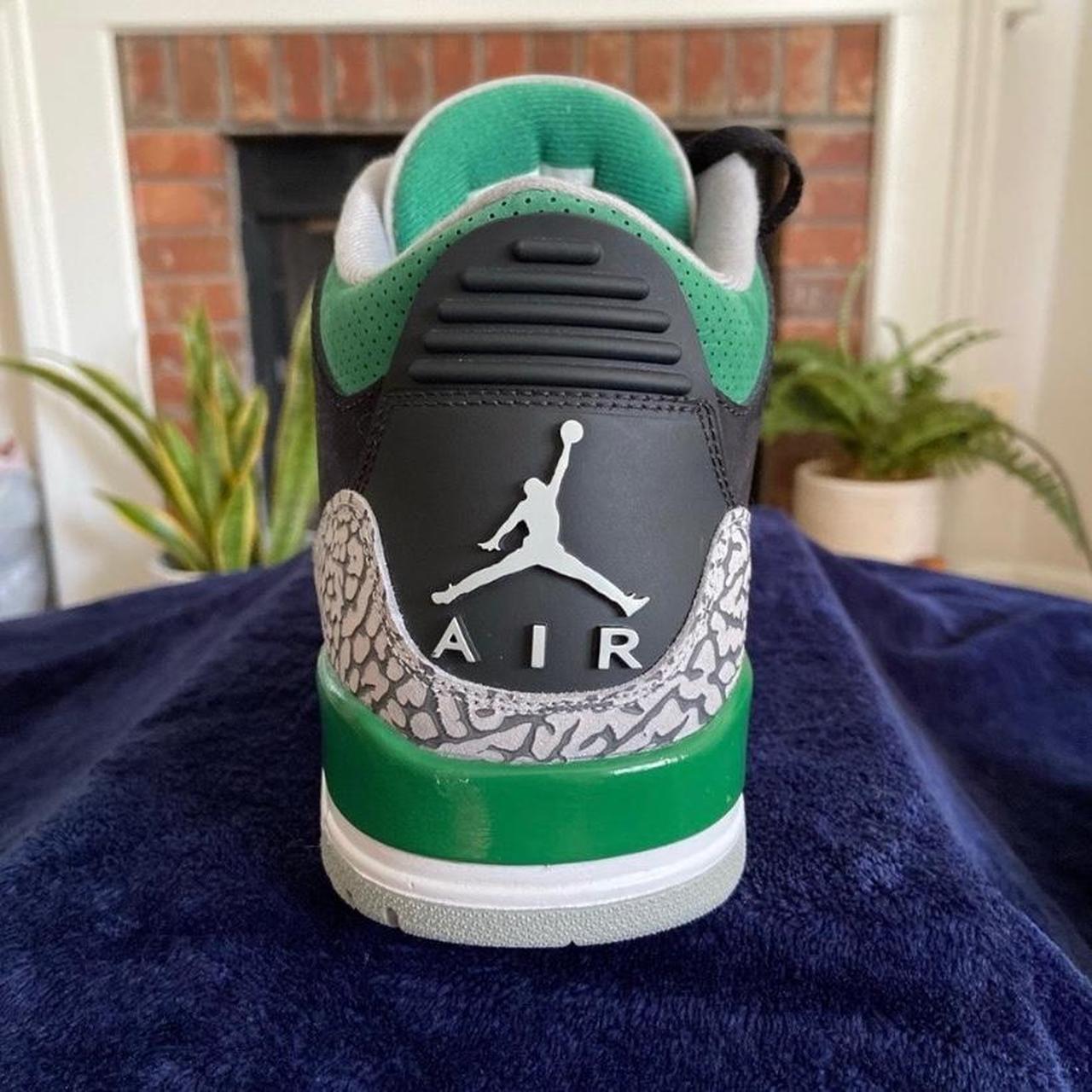 Pine green 3s size 11 with original box - Depop