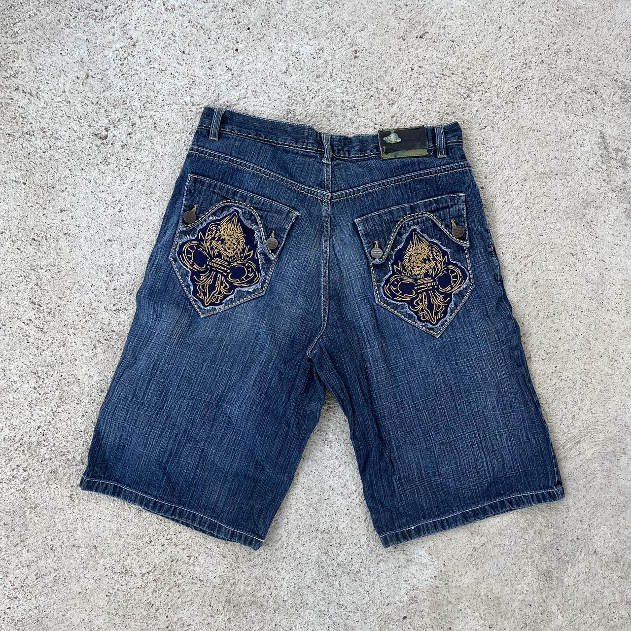 Evolution Jorts labeled 36” but measured they’re a... - Depop