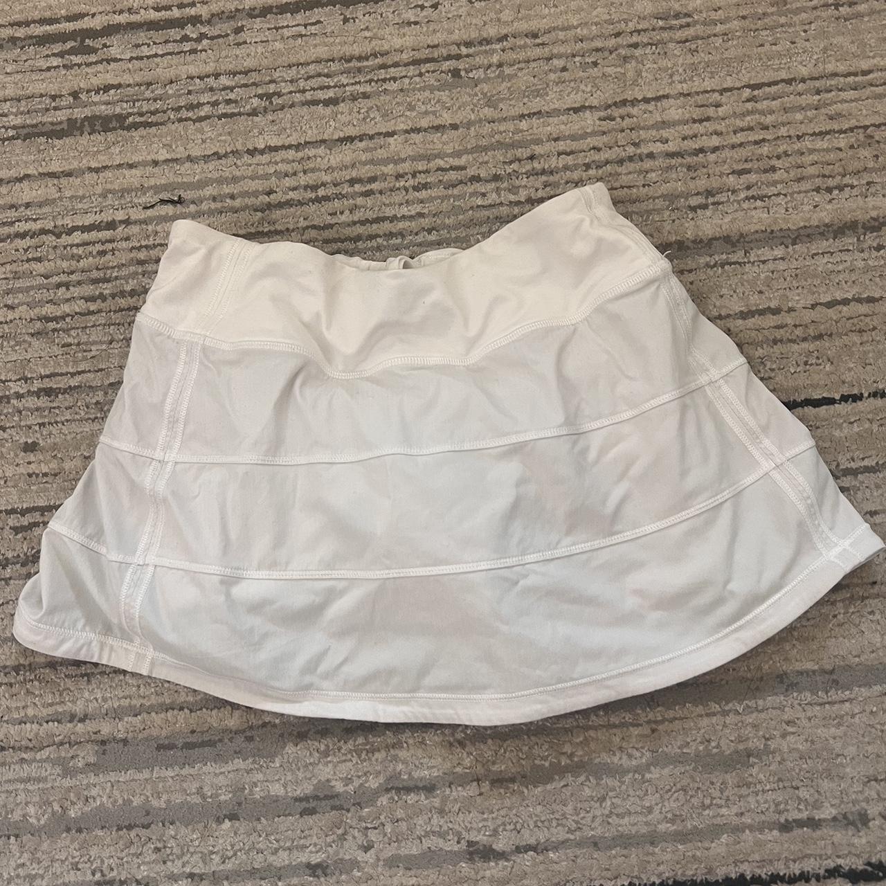 lululemon white pace rival skirt - Depop