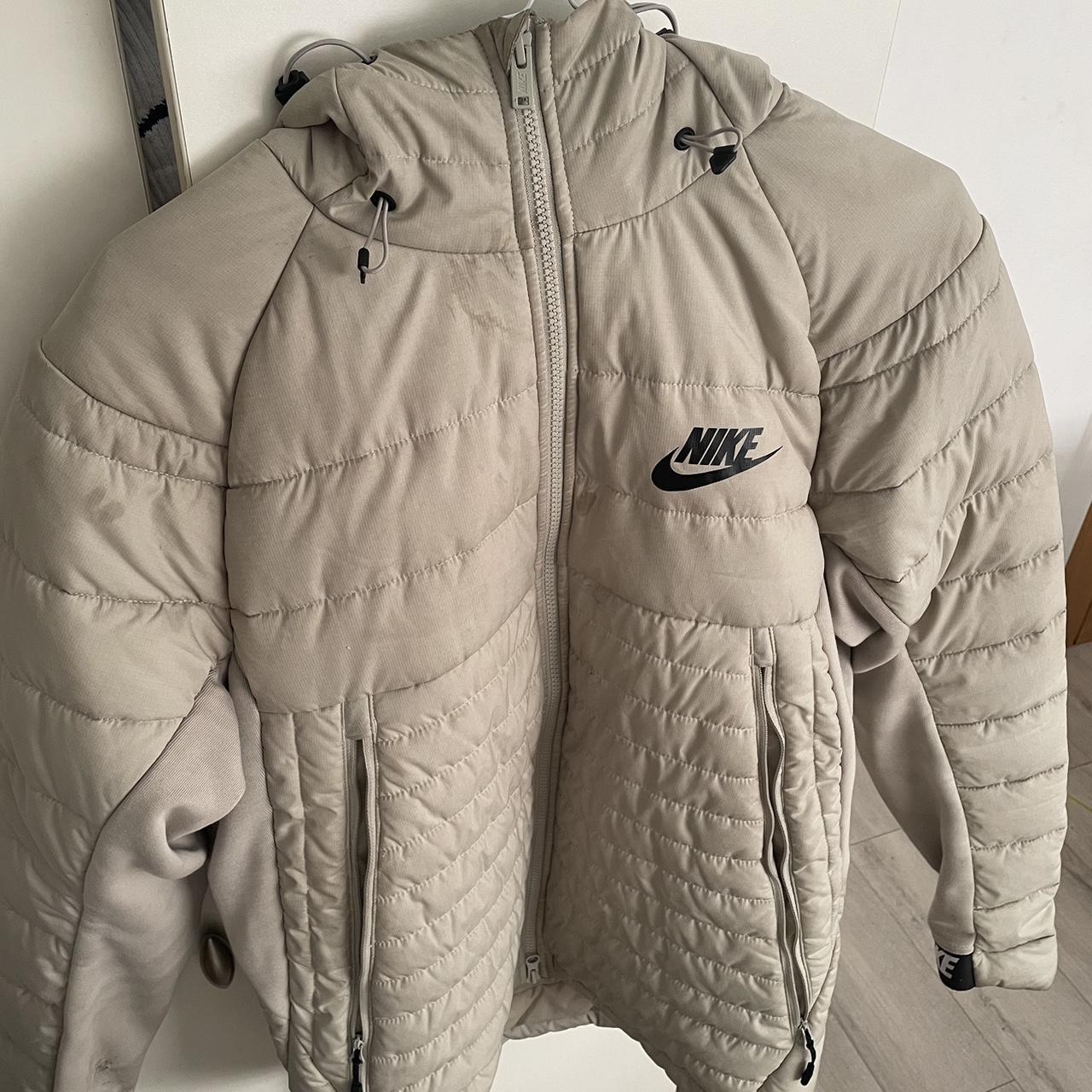 Beige Nike hybrid jacket worn a few times in good... - Depop