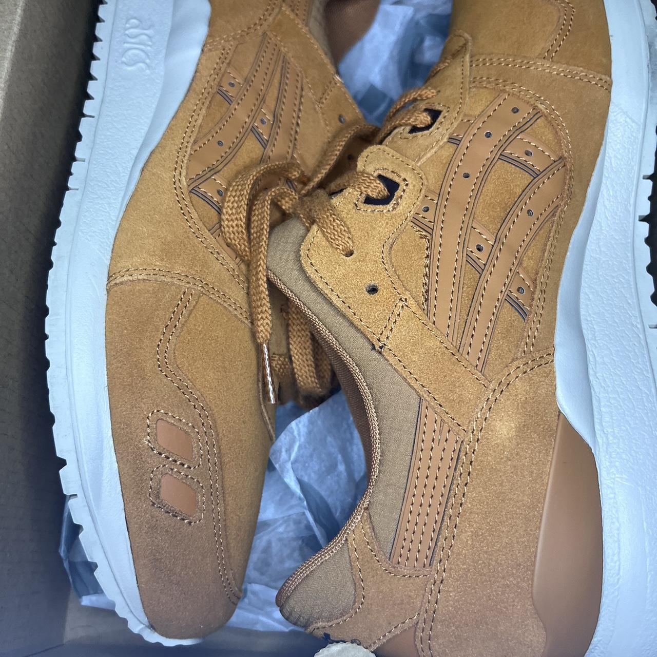 Dm for offer worn ASICS - Depop