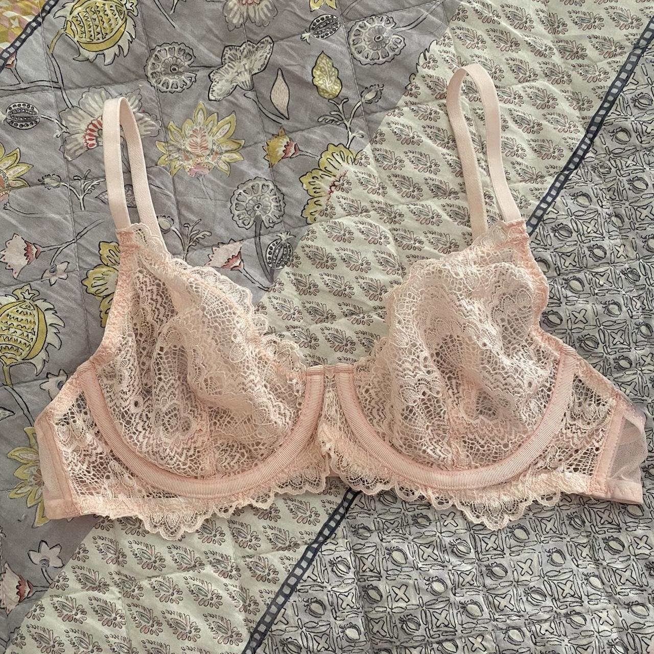 Love notes underwire bra/bralette Never worn as it... - Depop