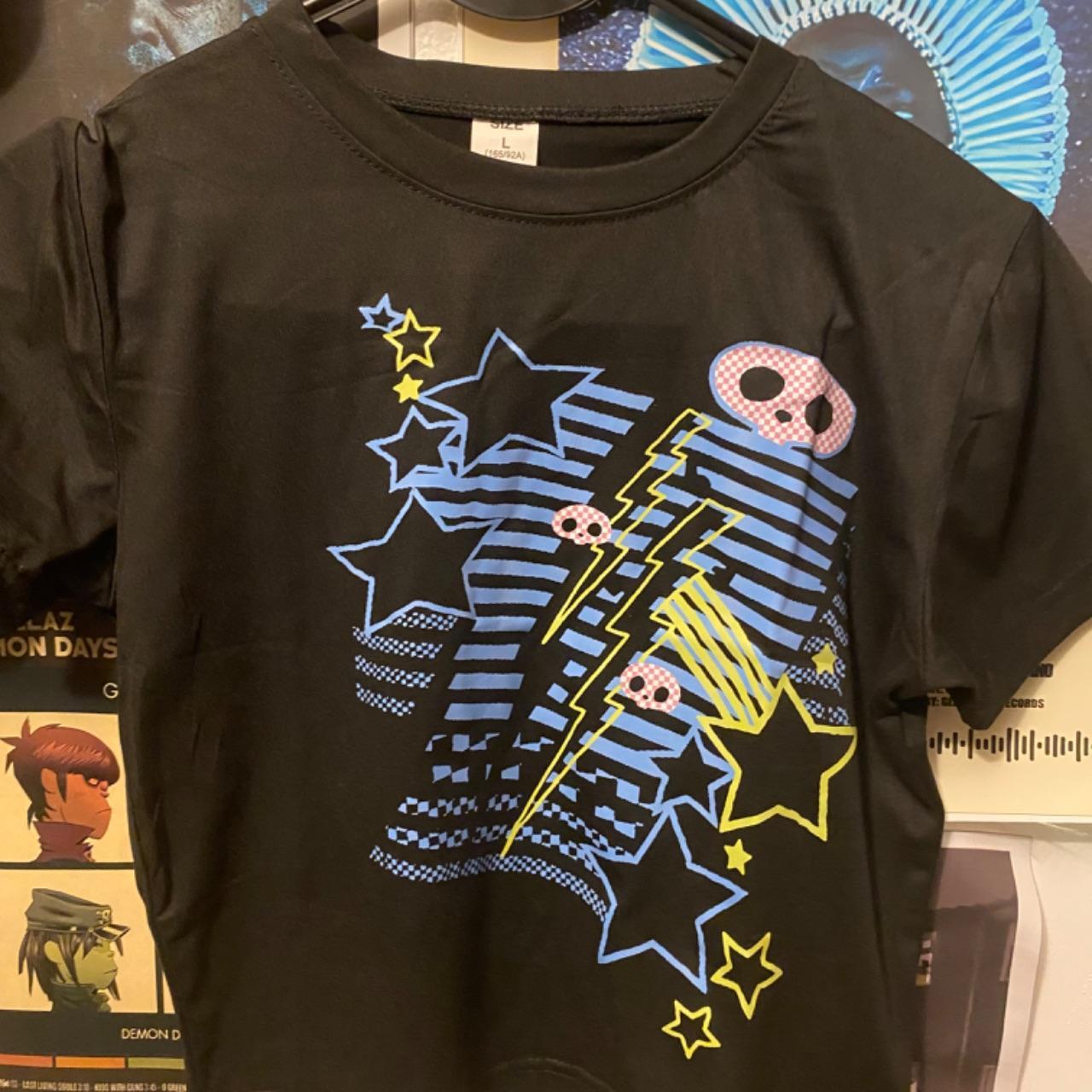 Women's Cropped Scene Shirt - Depop