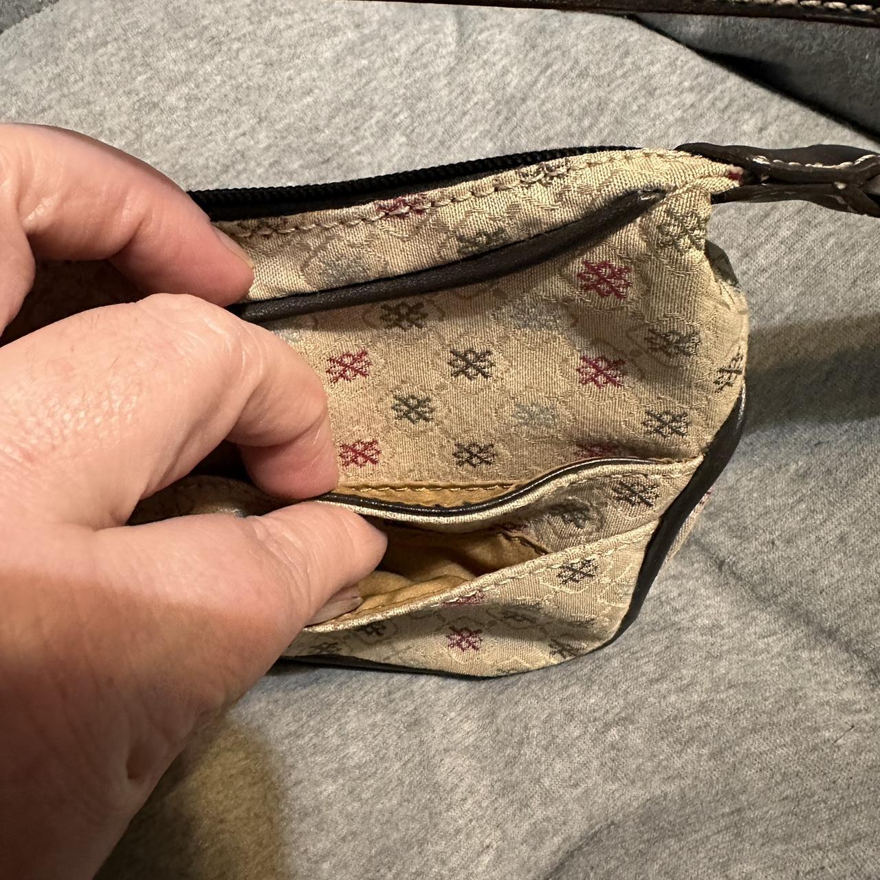 Cute small purse. No rips or tears. Non smoking home. - Depop