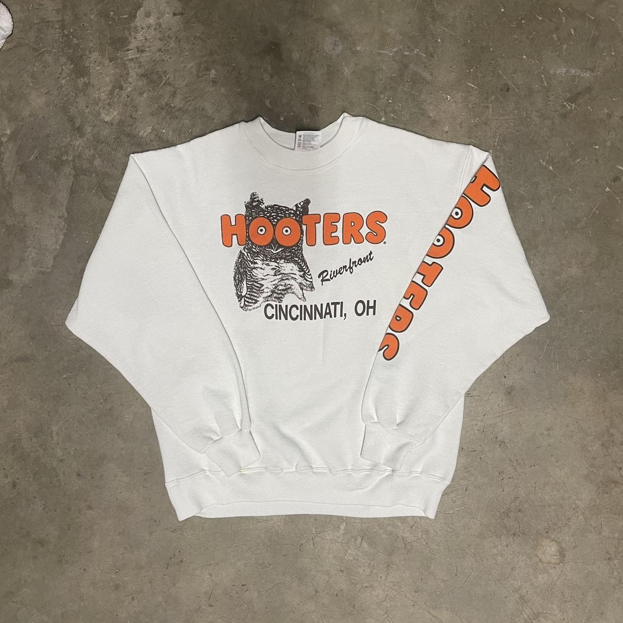 Unisex Hooters’ sweater shirt: warm and... - Depop