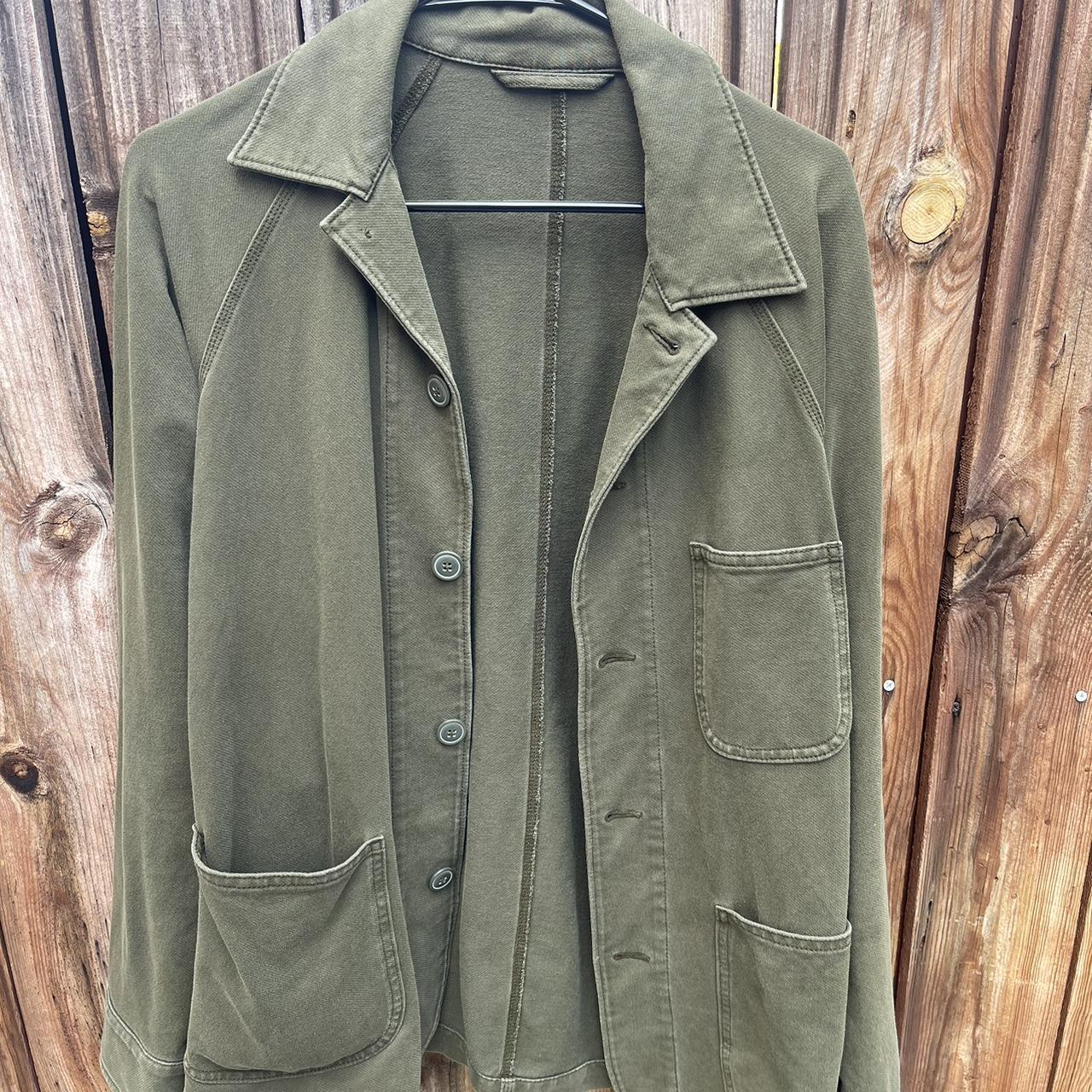 UNI QLO Jacket / Green - Depop