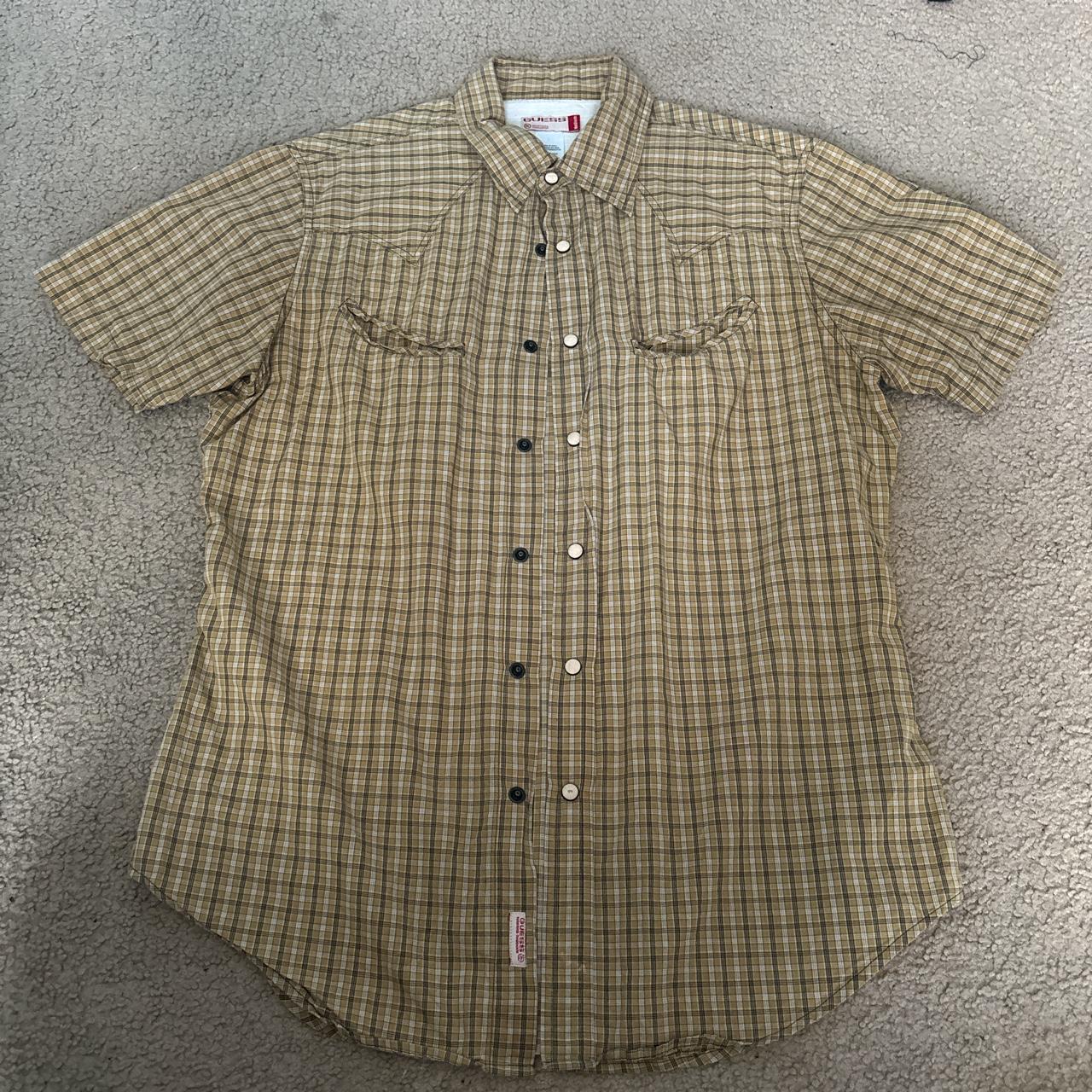 GUESS BUTTON UP - Depop