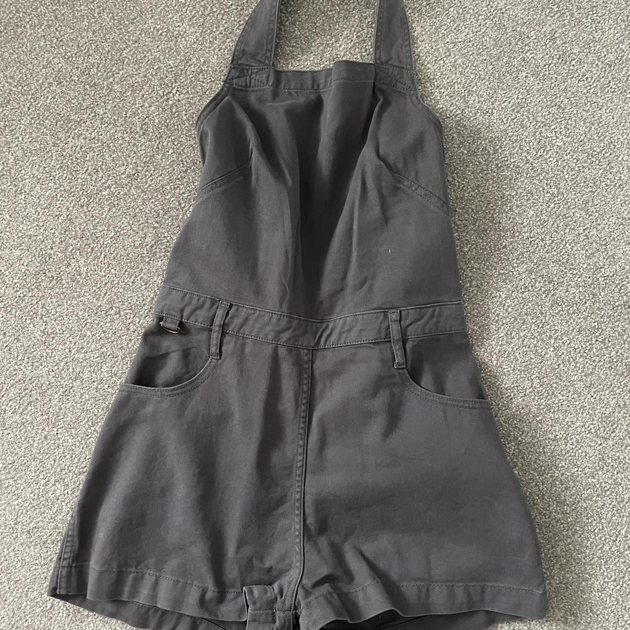SÜK workwear cropped apron suit in Charcoal Love... - Depop