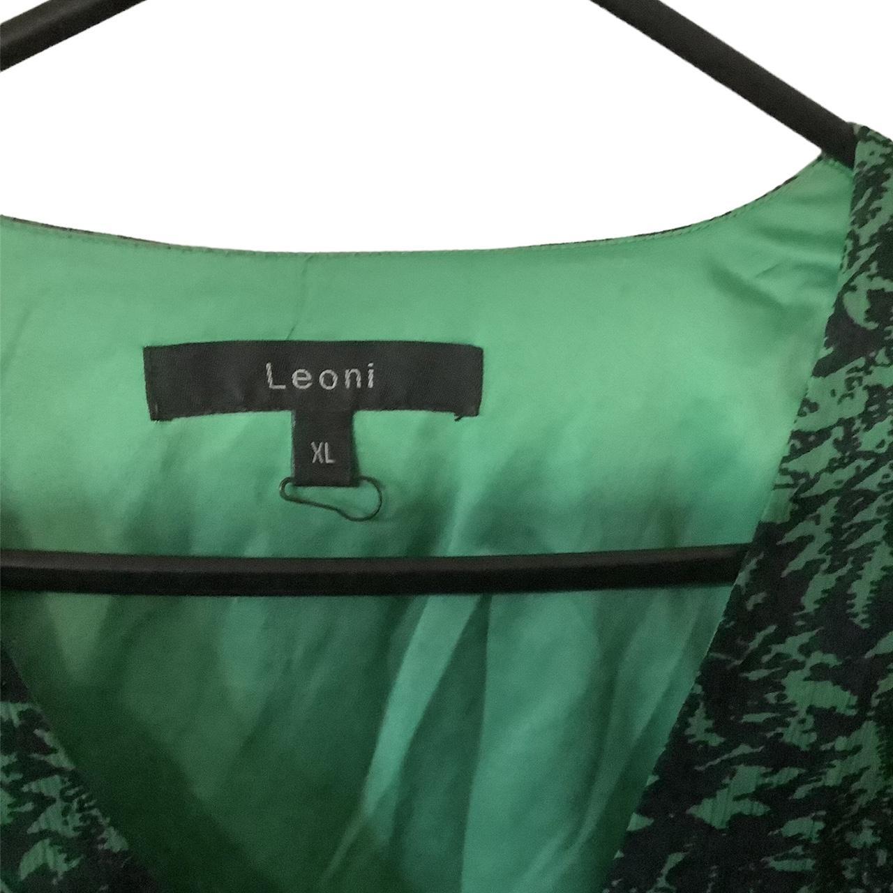 Leoni Green Top. This has been worn but is still... - Depop