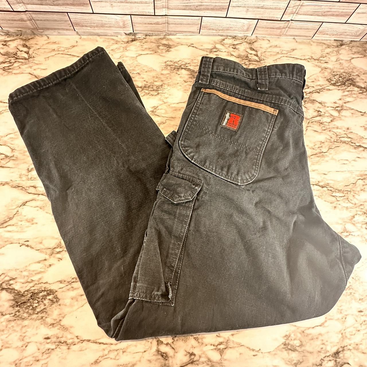 Wrangler Riggs Workwear Men’s Size 38x32 Brown... - Depop