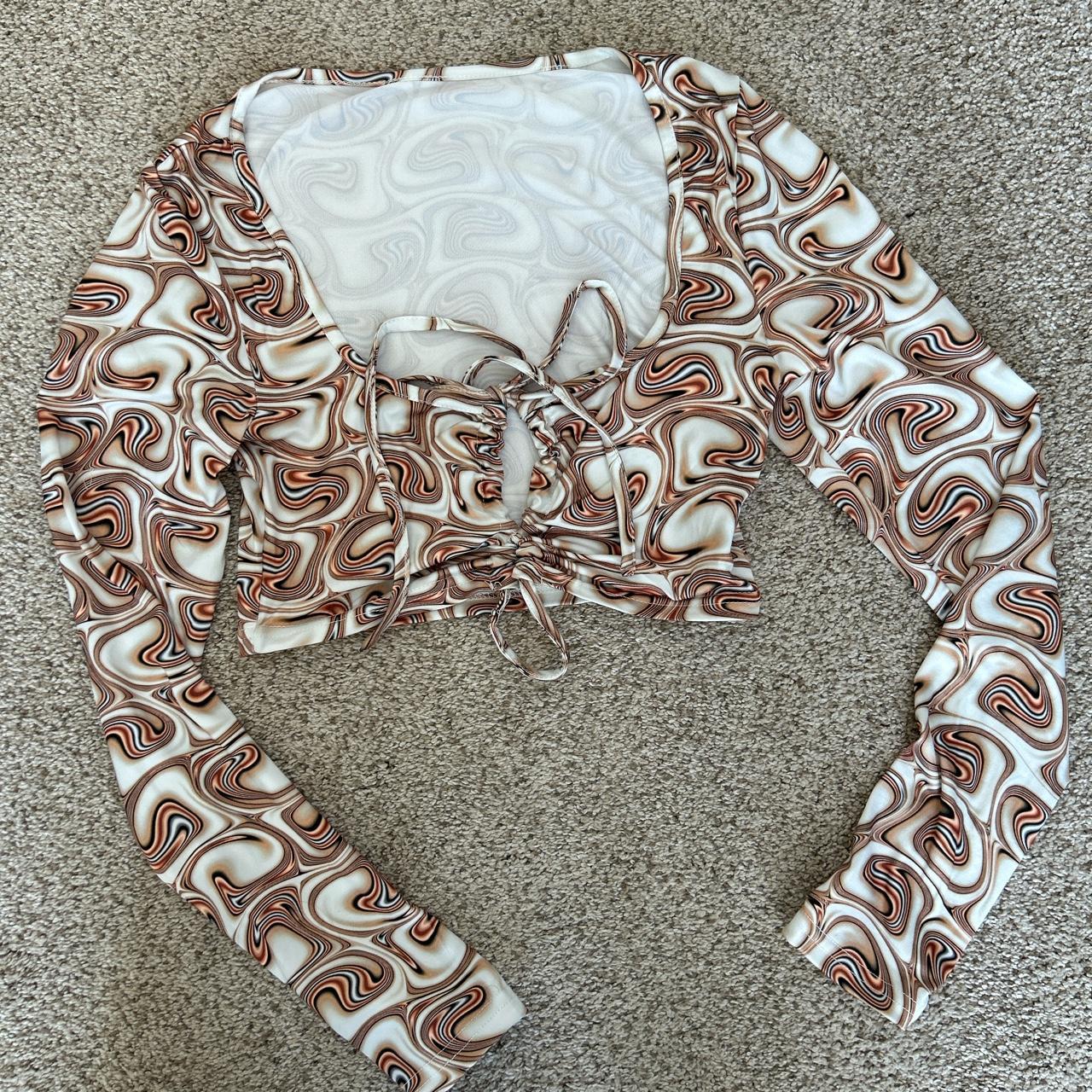 70's inspired crop top, comfortable #soft #croptop... - Depop