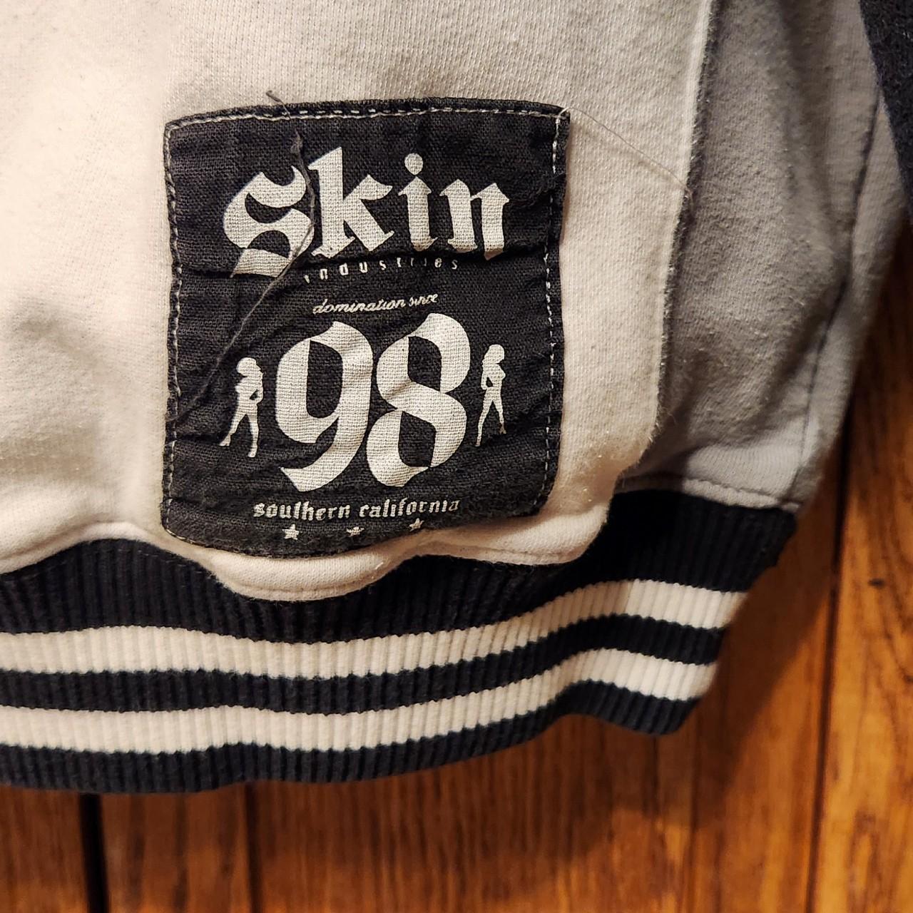 Skin industries 98 hoodie.... size XL - Depop