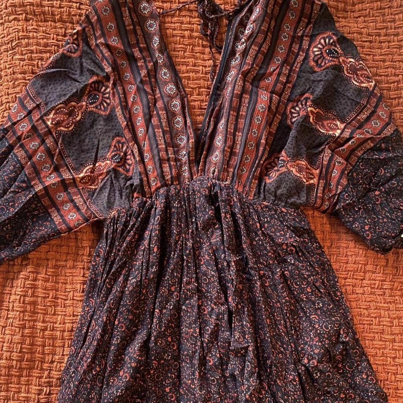 Boho printed flow dress. Only worn once. Size M - Depop