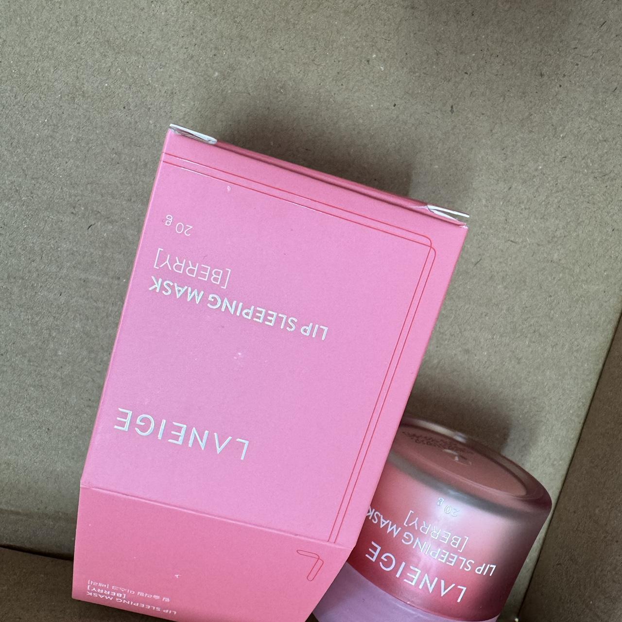 New 20g lip mask comes in box with applicator - Depop