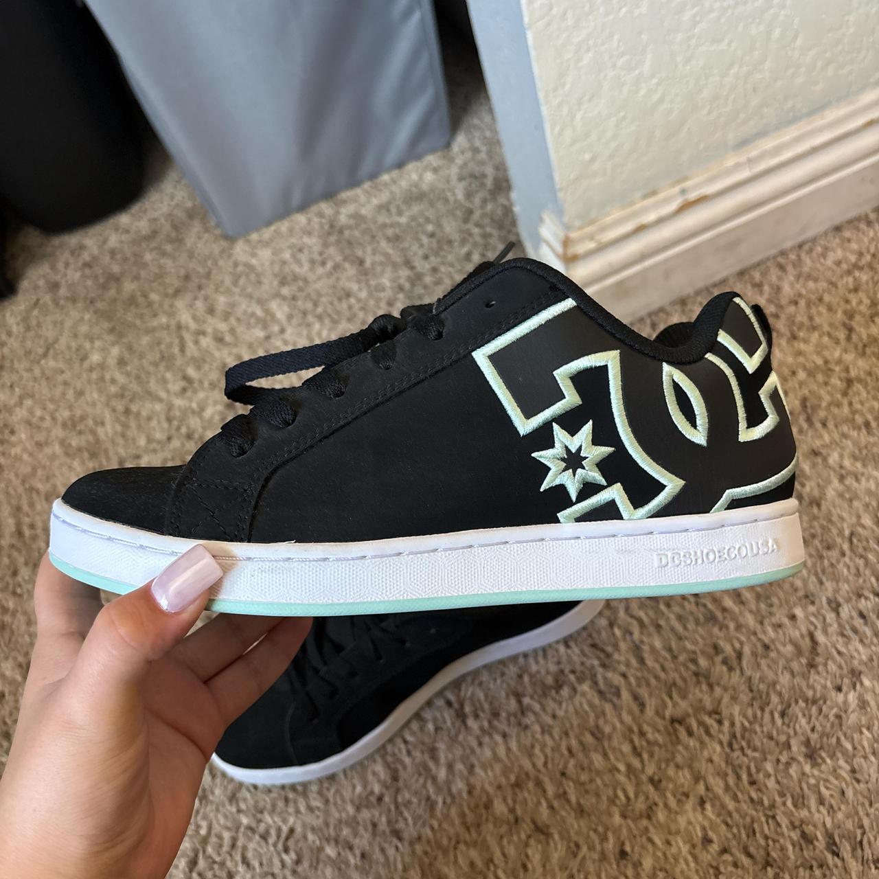 brand new only worn once women’s dc shoes - Depop