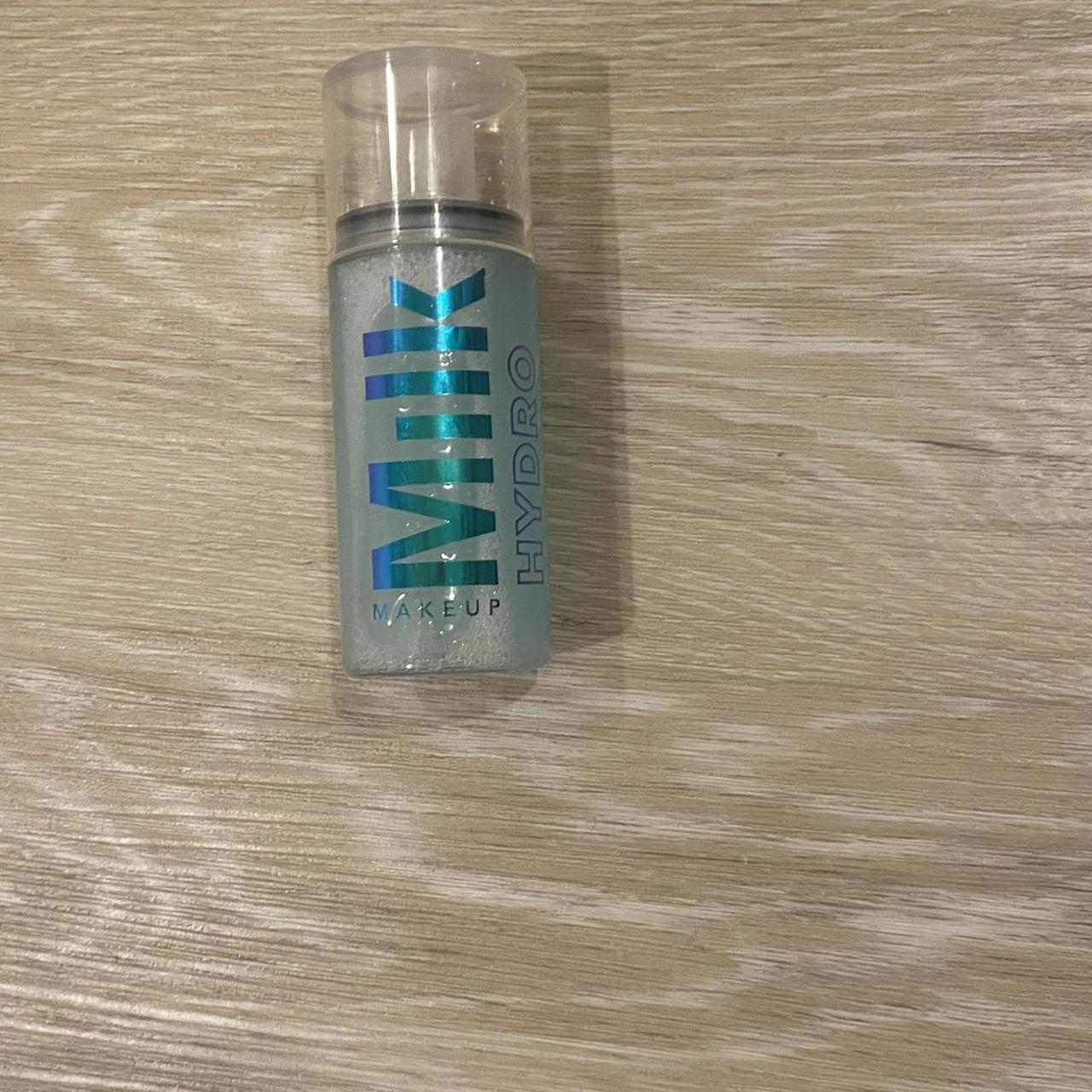 BRAND NEW Milk Setting Spray Send me offers 💕 - Depop