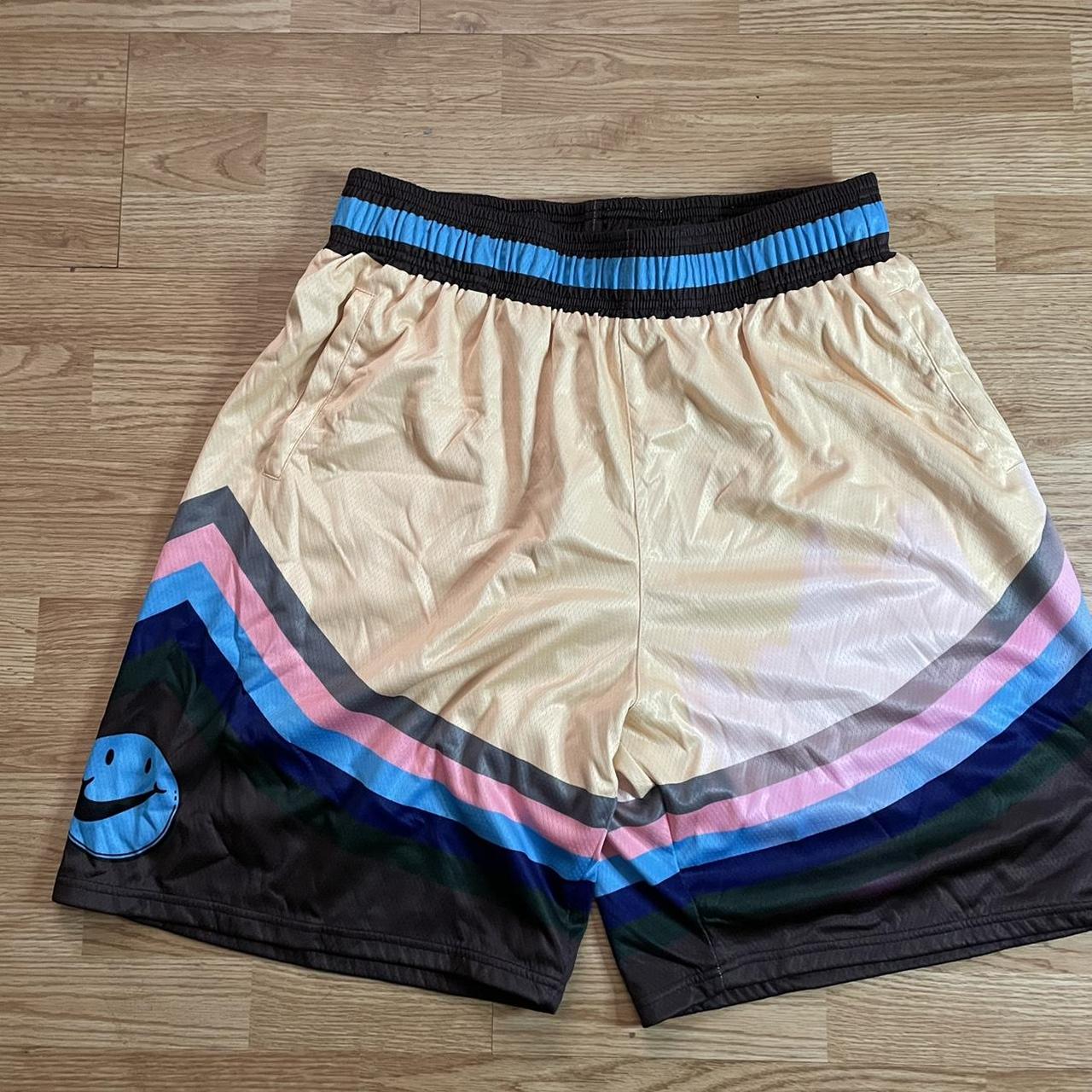 Cookies shorts - Depop