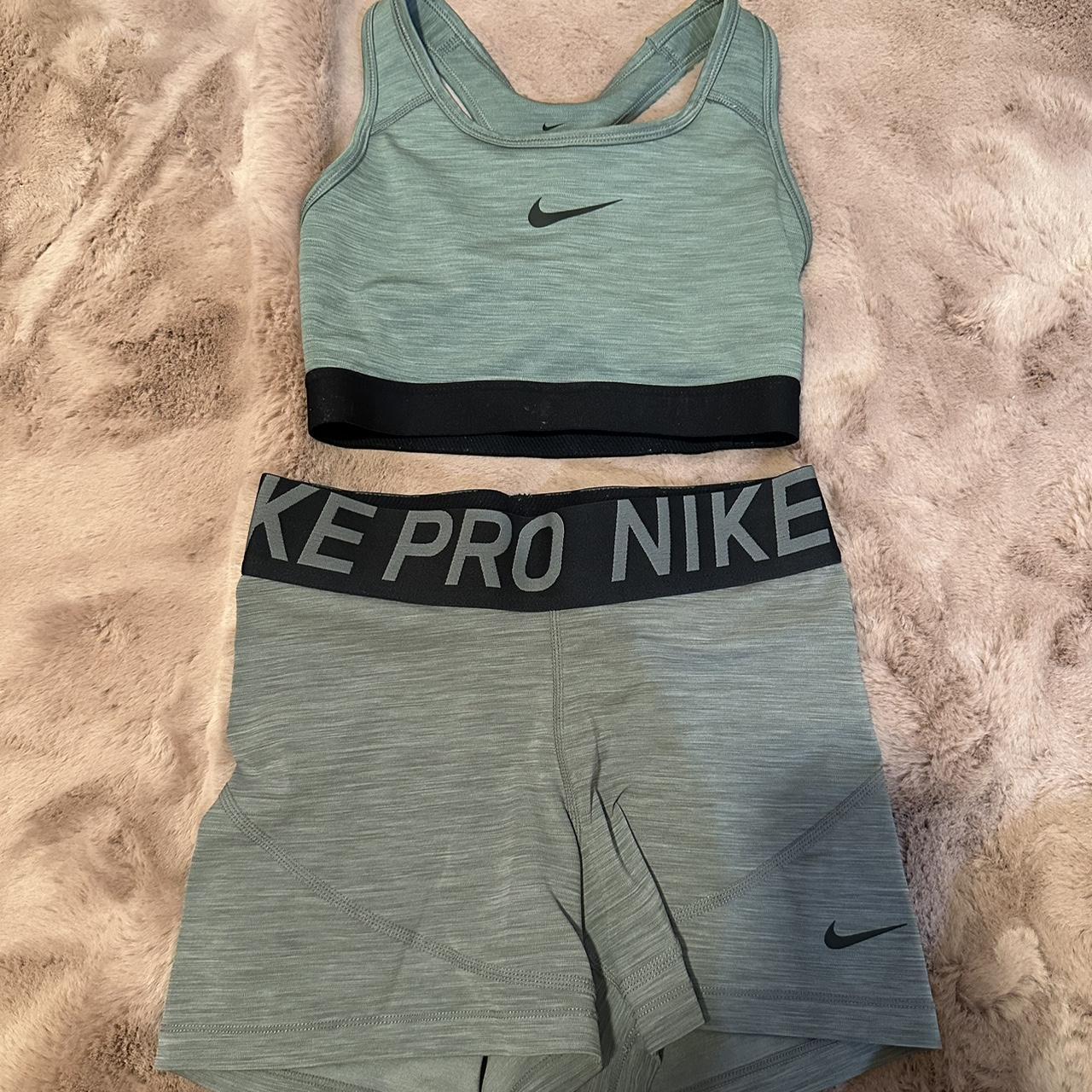 nike pro workout set , both worn once and in great... - Depop