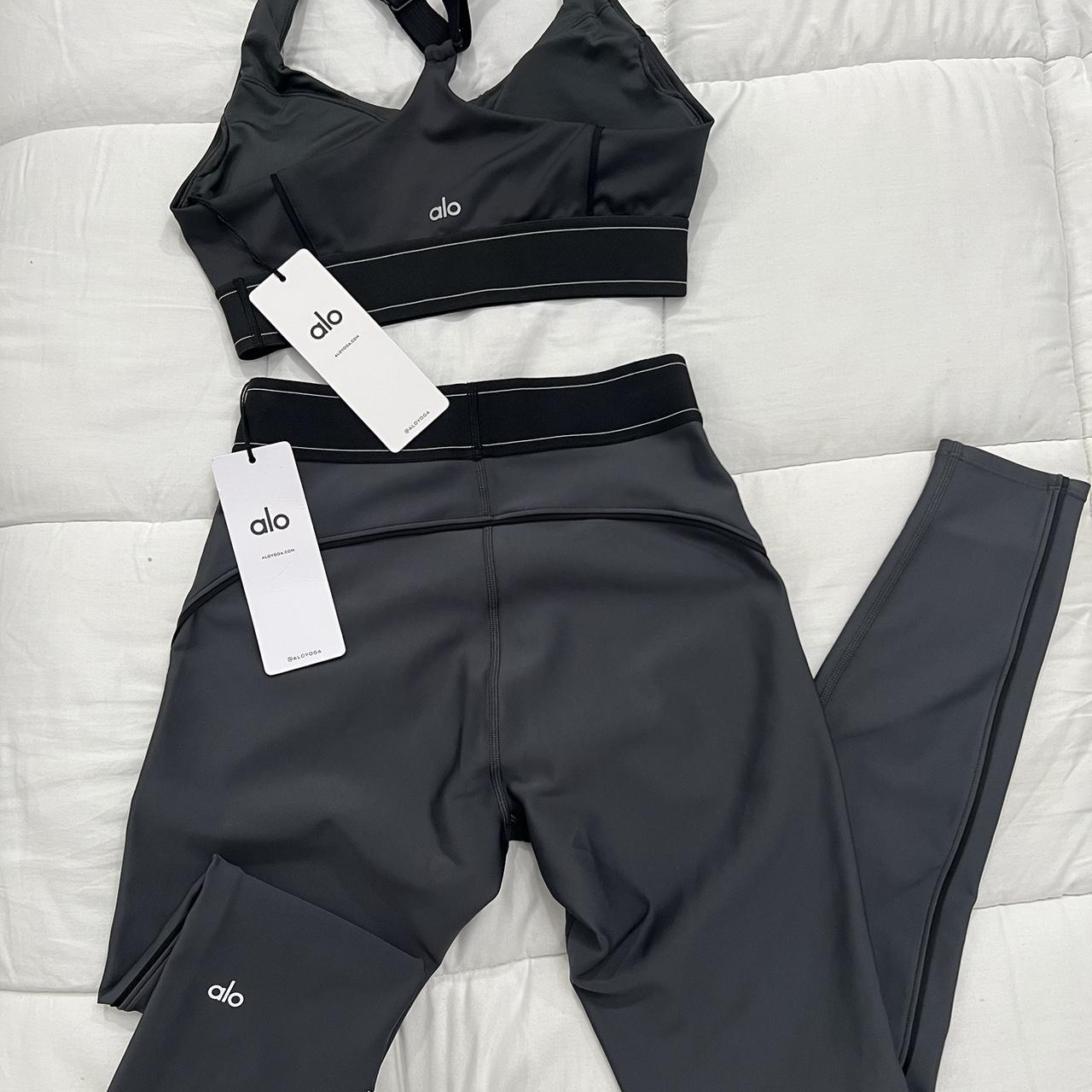 Grey Alo set. Brand new. Size M - Depop