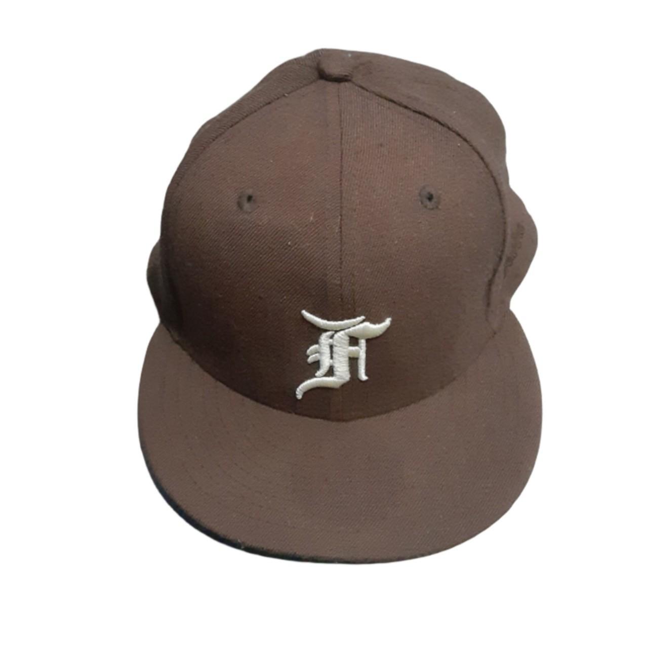 Brown cap hat - Depop