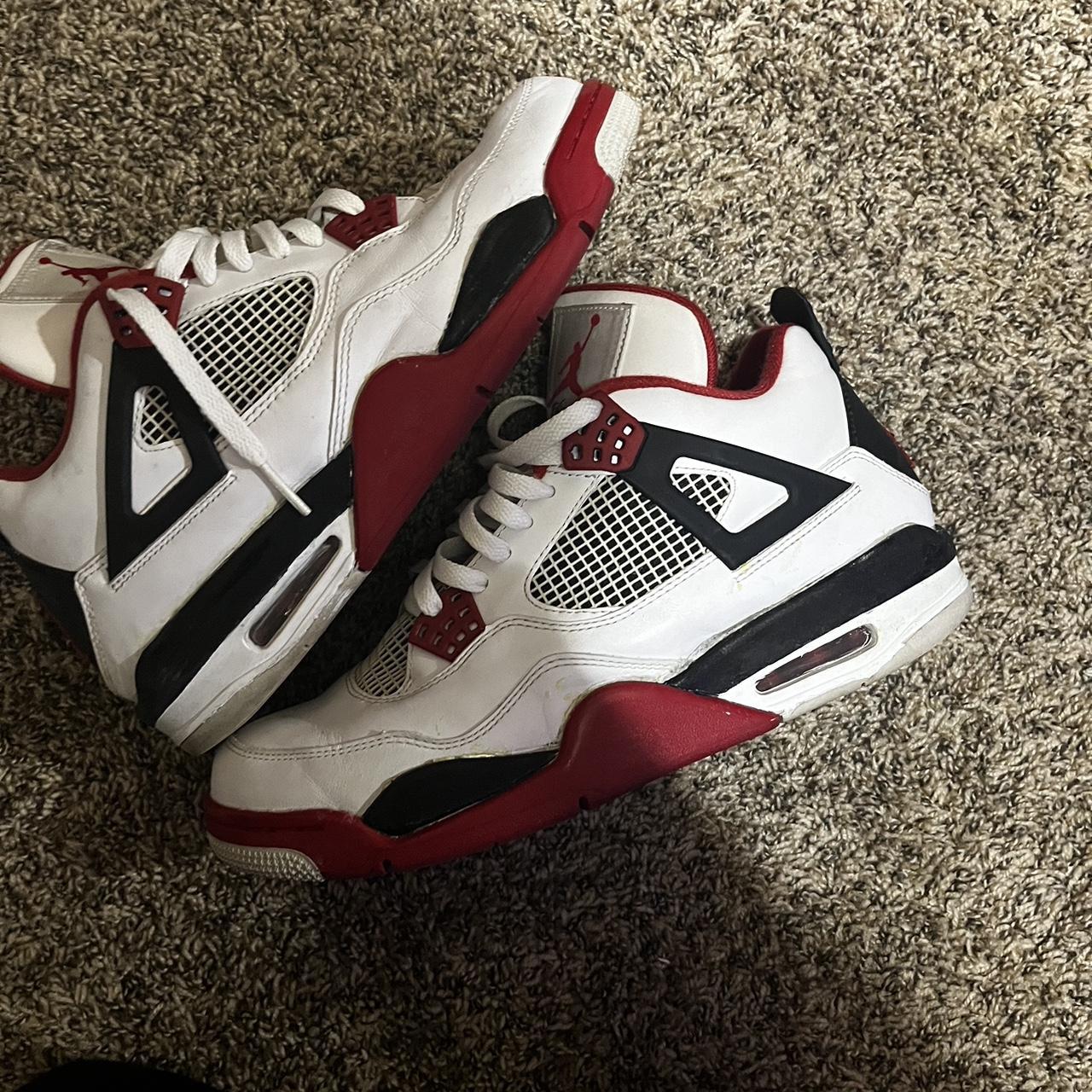 2012 fire red jordan 4s - Depop