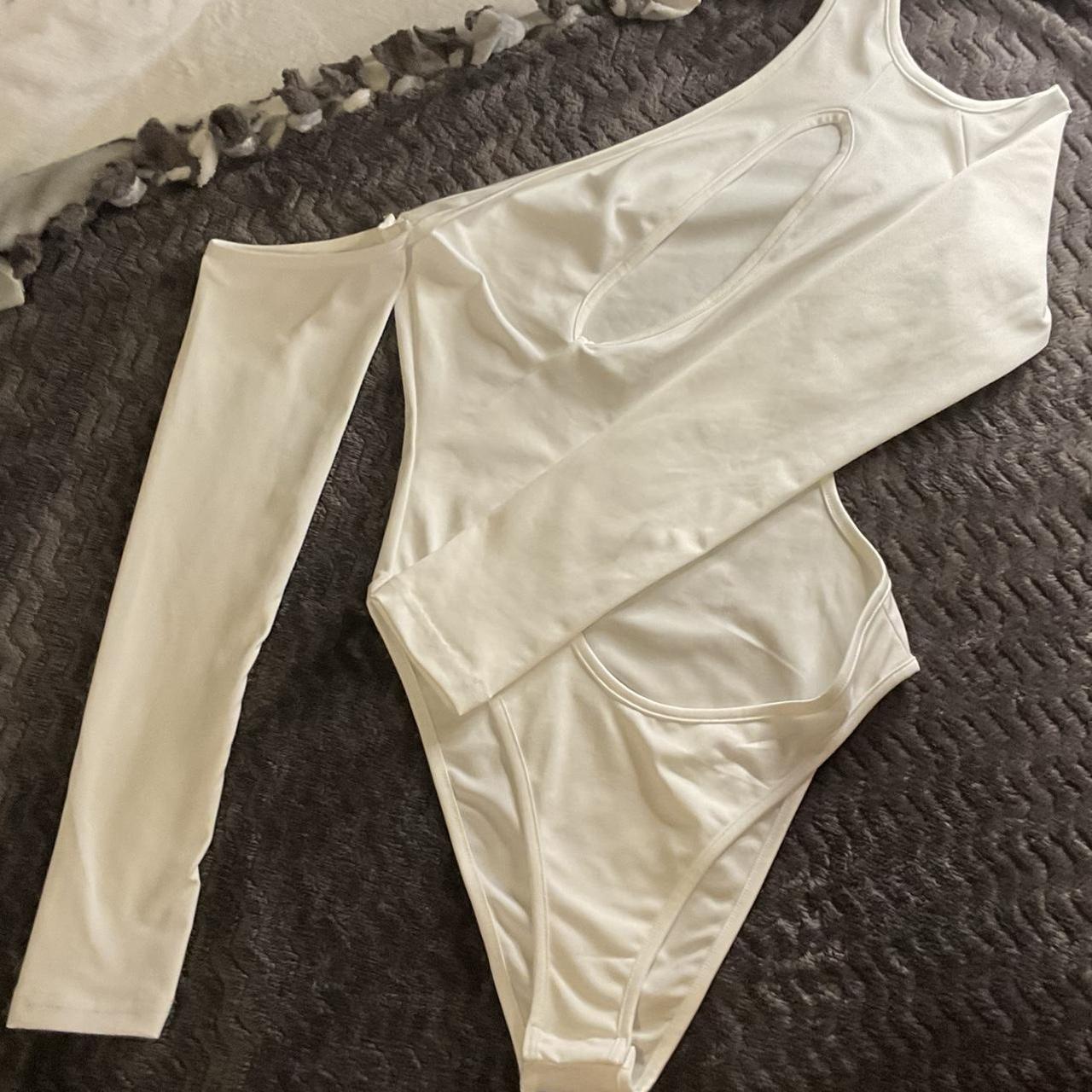 SheIn body suit! Free shipping! - Depop