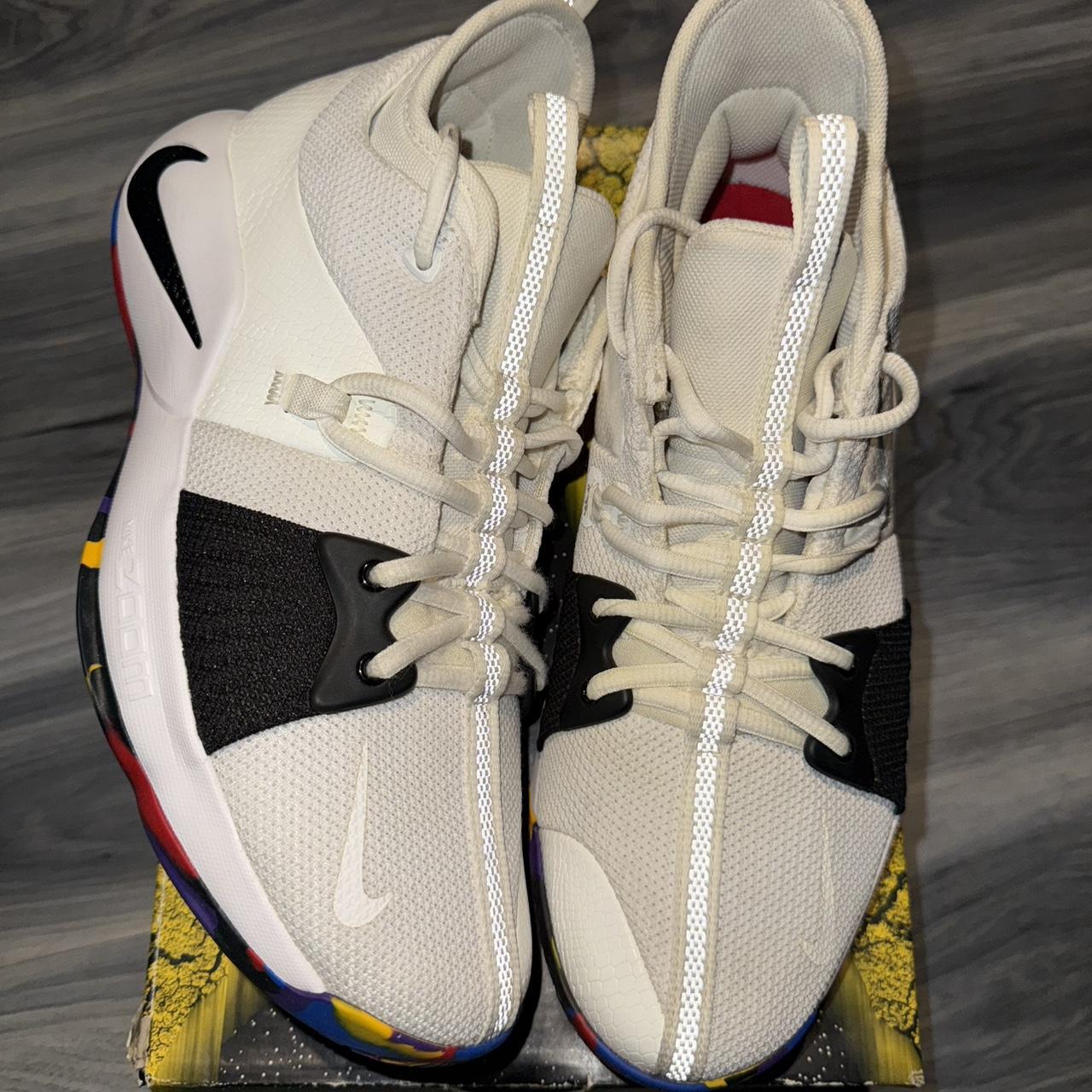 Used with box! NIKE PG 2 NCAA SIZE 9.5 Men’s | Depop