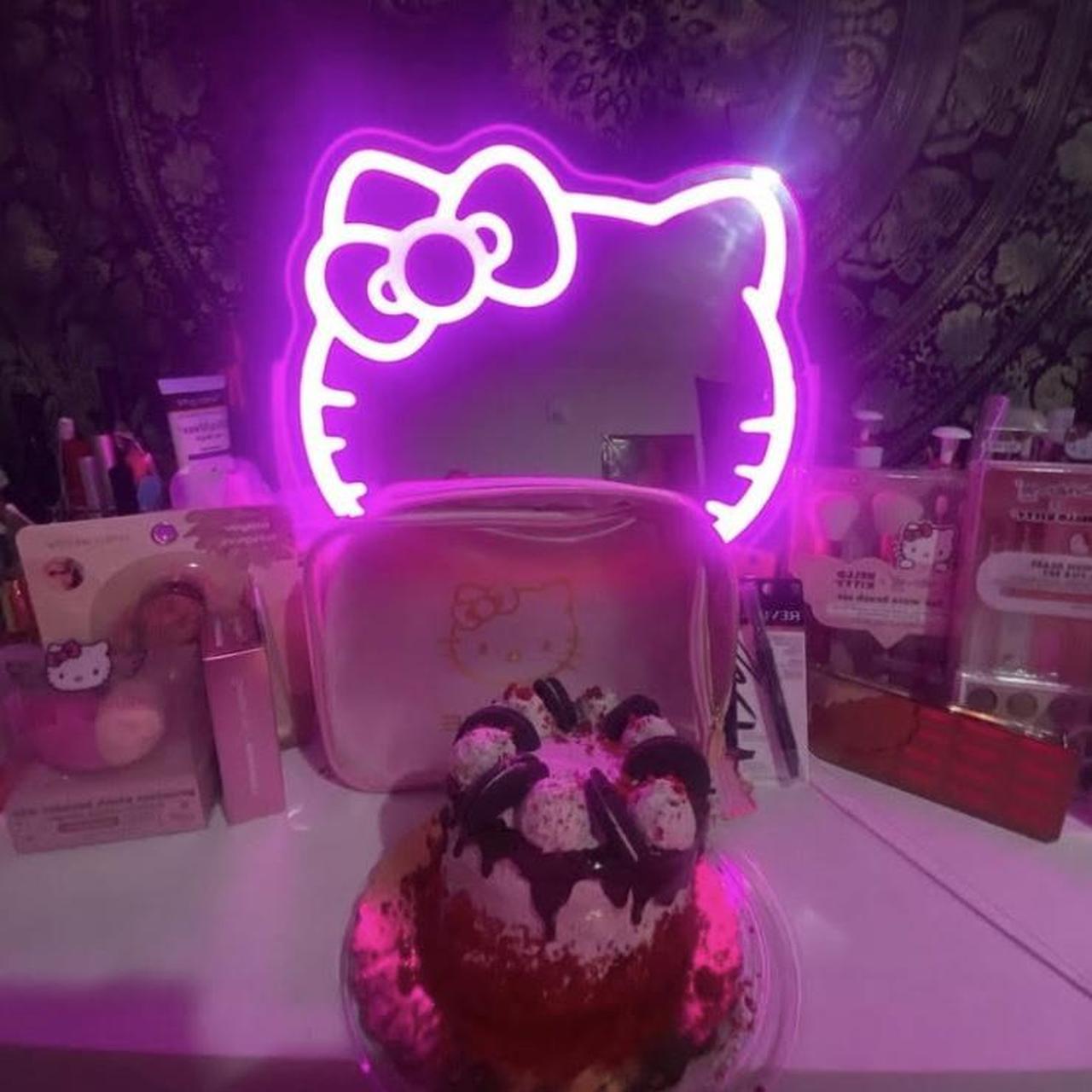 Small light up hello kitty mirror with pink... - Depop