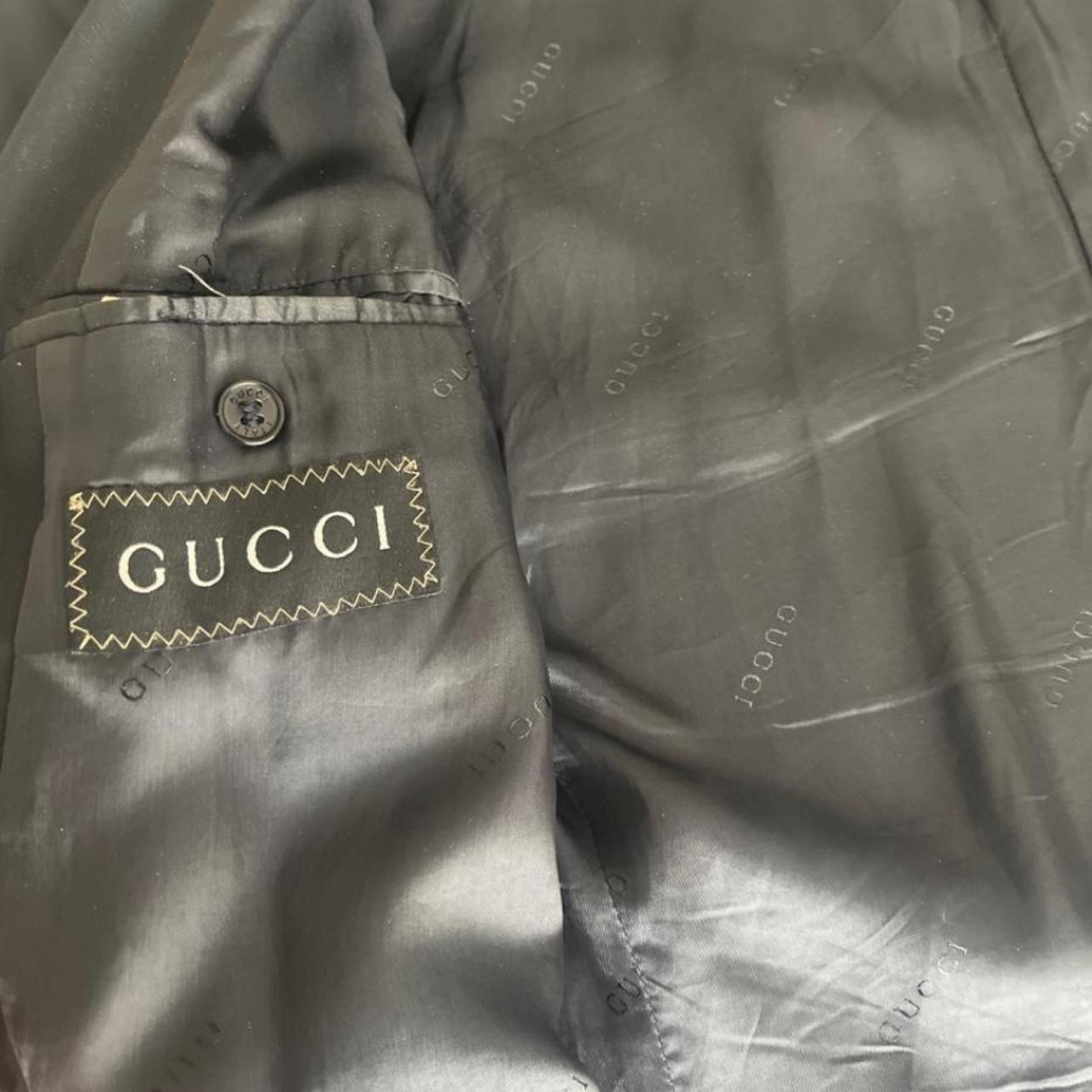 Navy blue Gucci raincoat - Depop