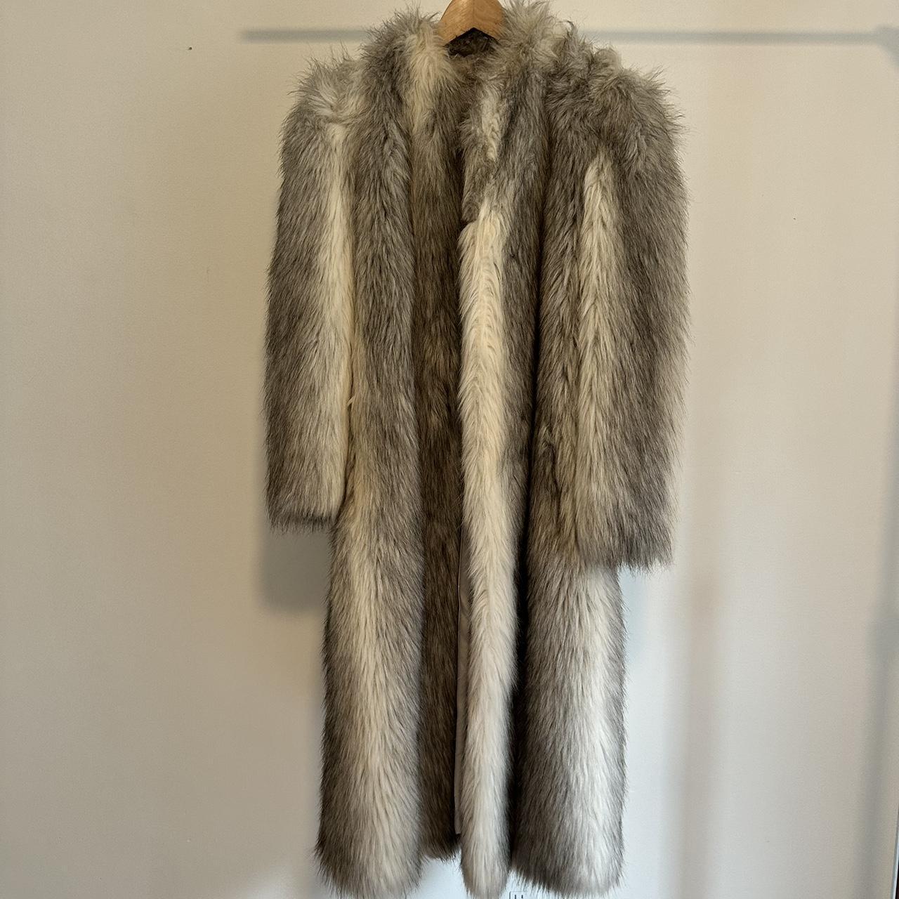 Vintage faux fur. Casper. Good condition. So Sean... - Depop