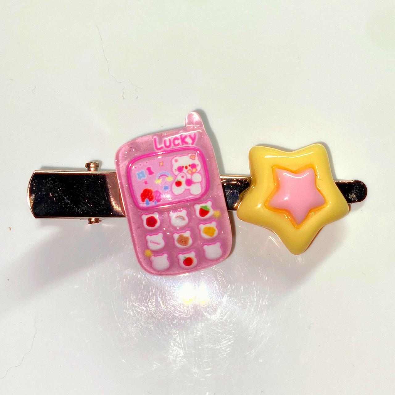 Junk hair clip Handmade - Depop