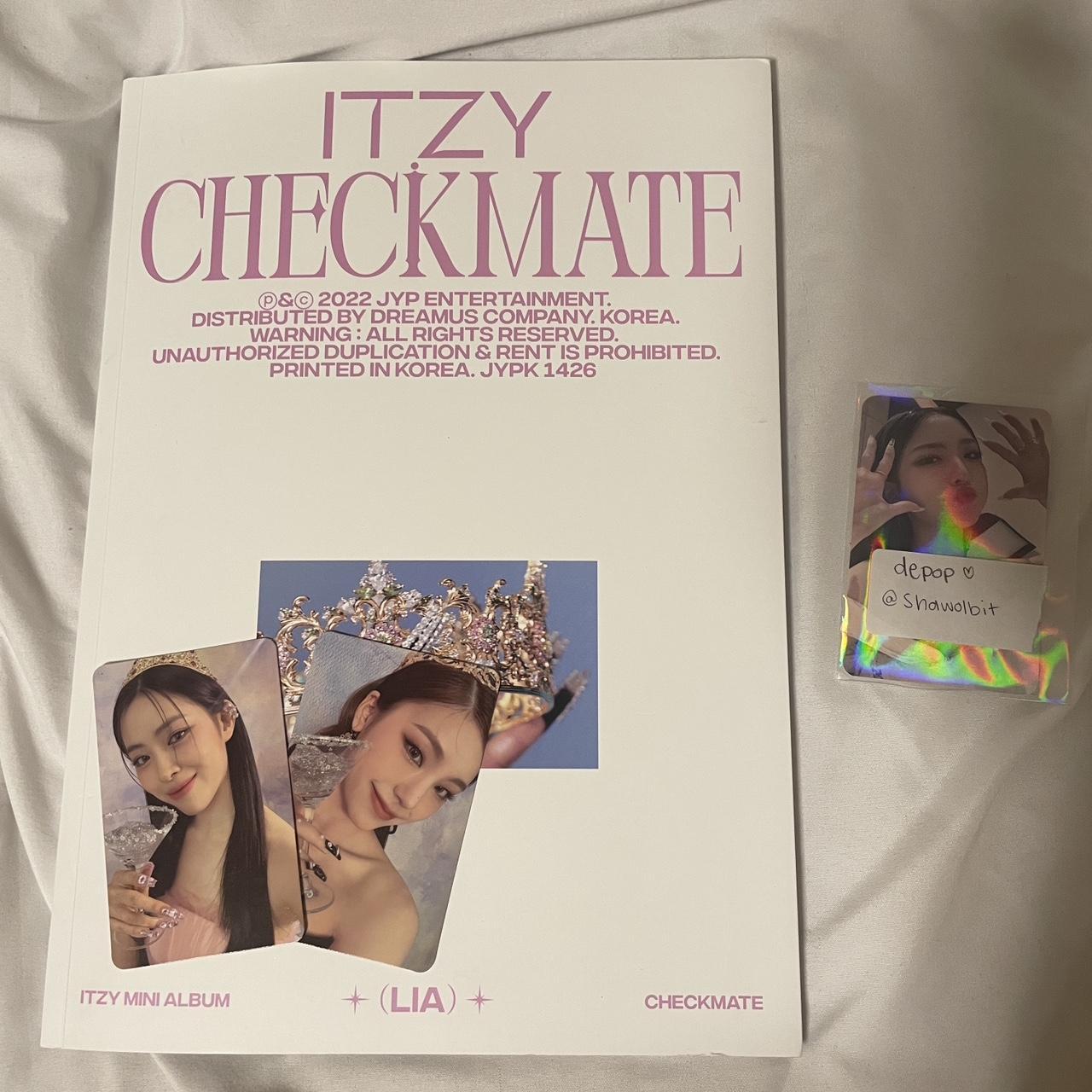 ITZY CHECKMATE ALBUM LIA VER. ALL inclusions... - Depop