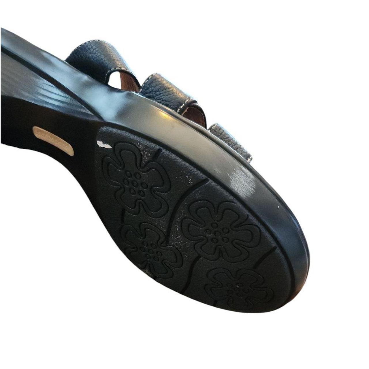 SoftSpots Black Leather Slide Sandals Size... - Depop