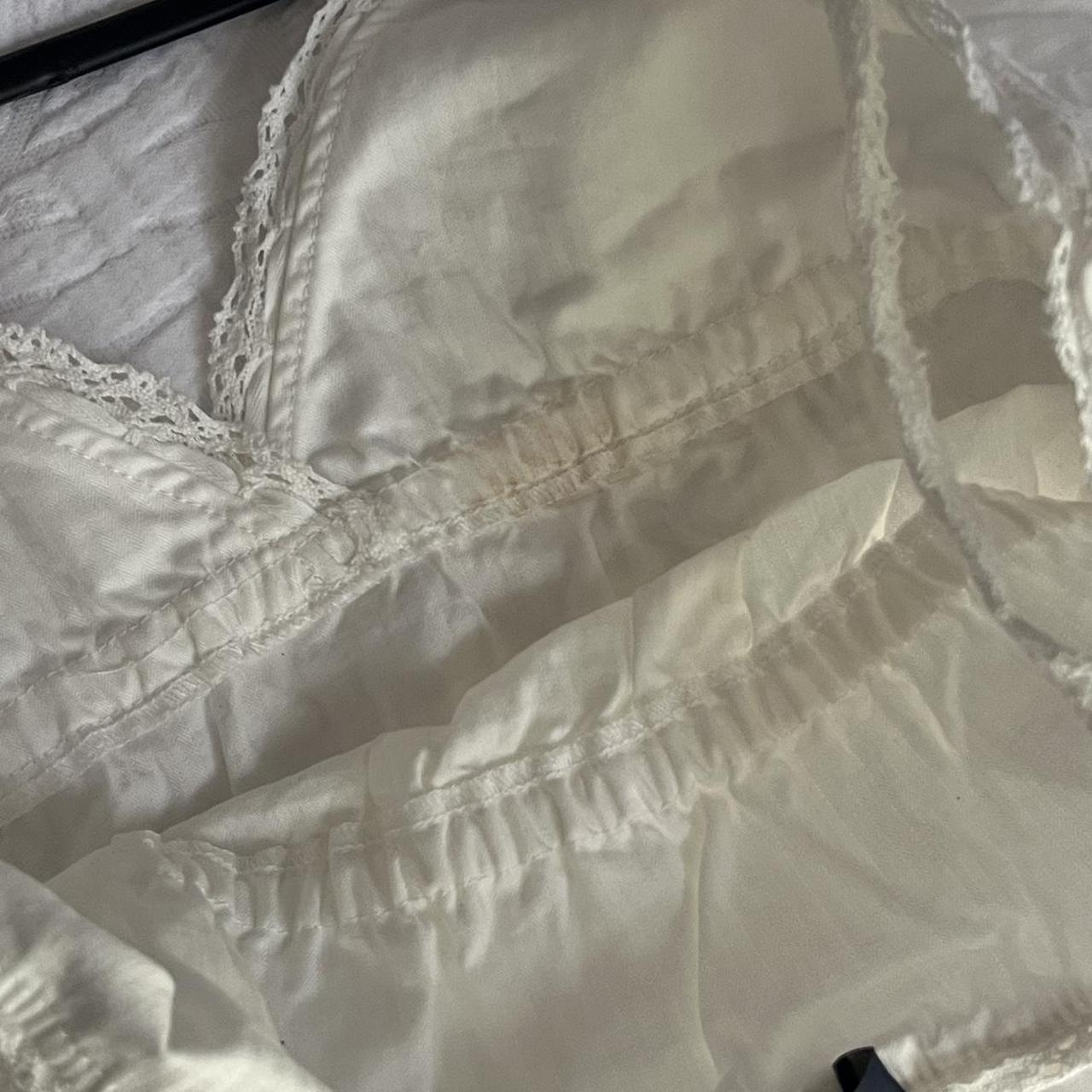 Please use PayPal when checking out!! Edith lace... | Depop