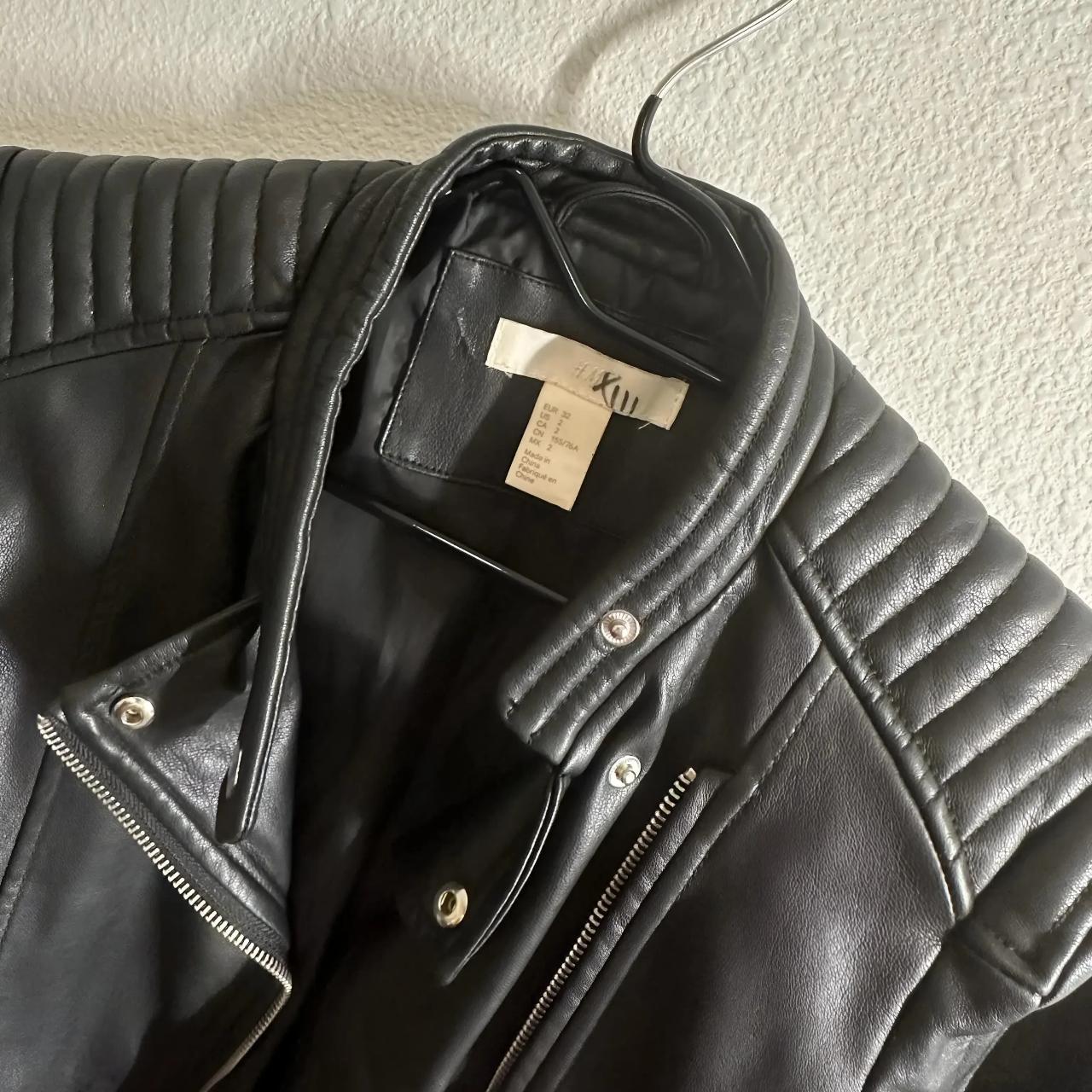 Trendy H&M jacket for a stylish coverup. Styles well... - Depop