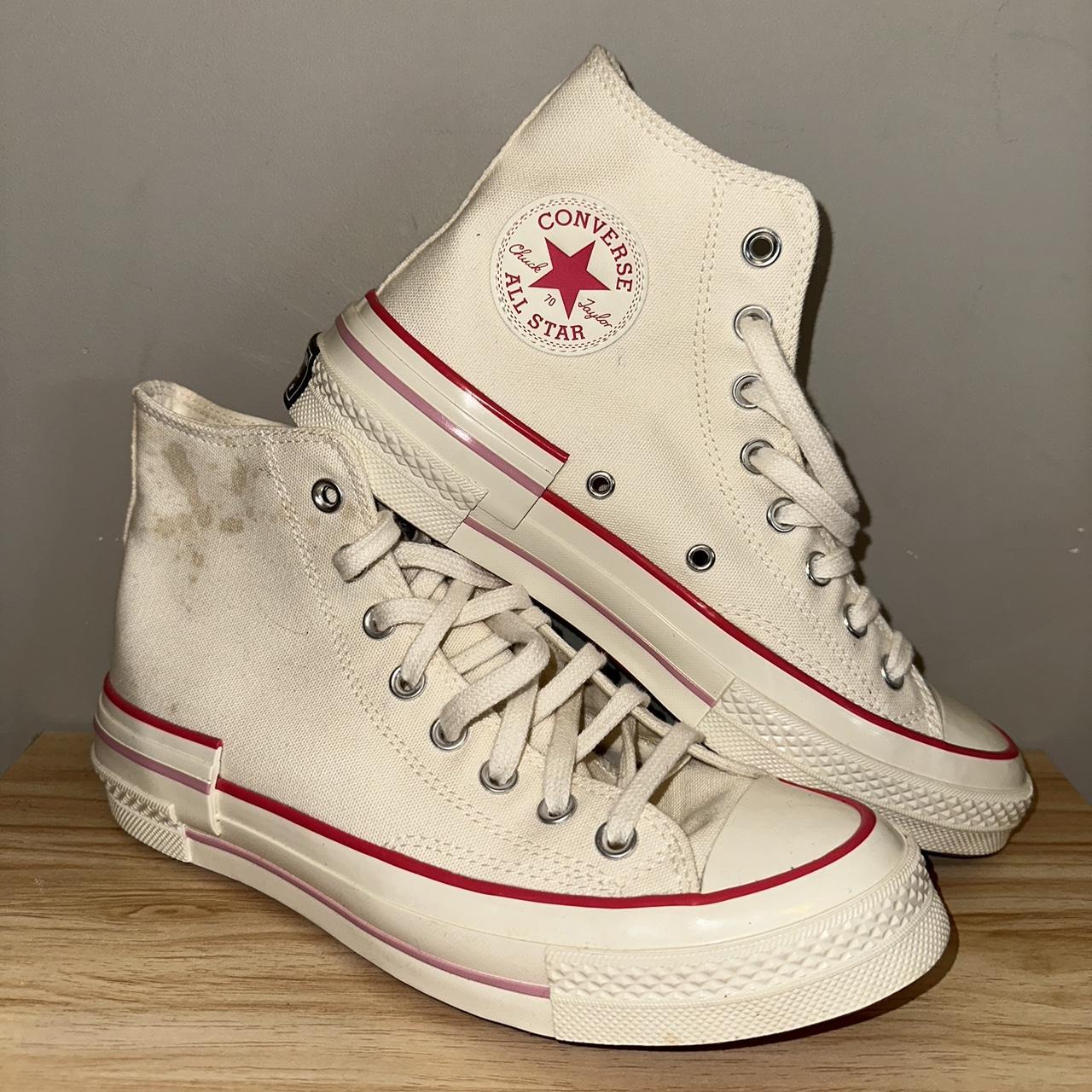converse - only worn a few times - does have stain... - Depop