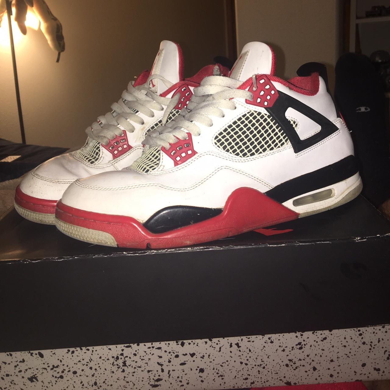 Jordan 4 fire red Damaged box Very worn - Depop