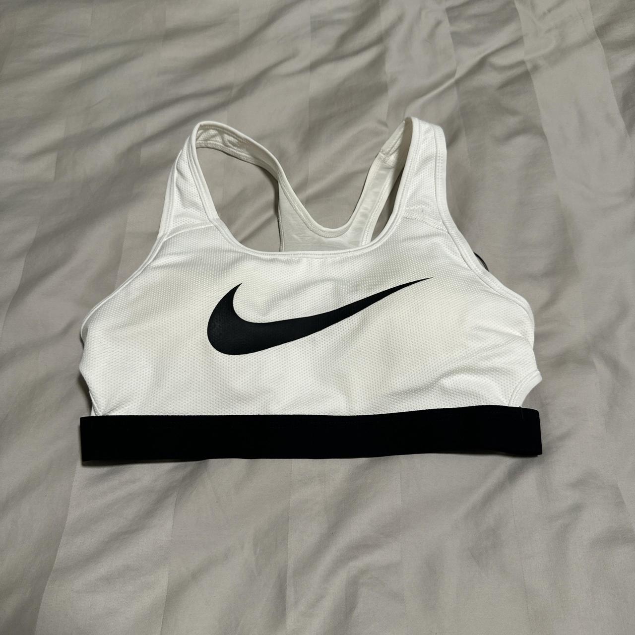 Nike white and black sports bra - Depop