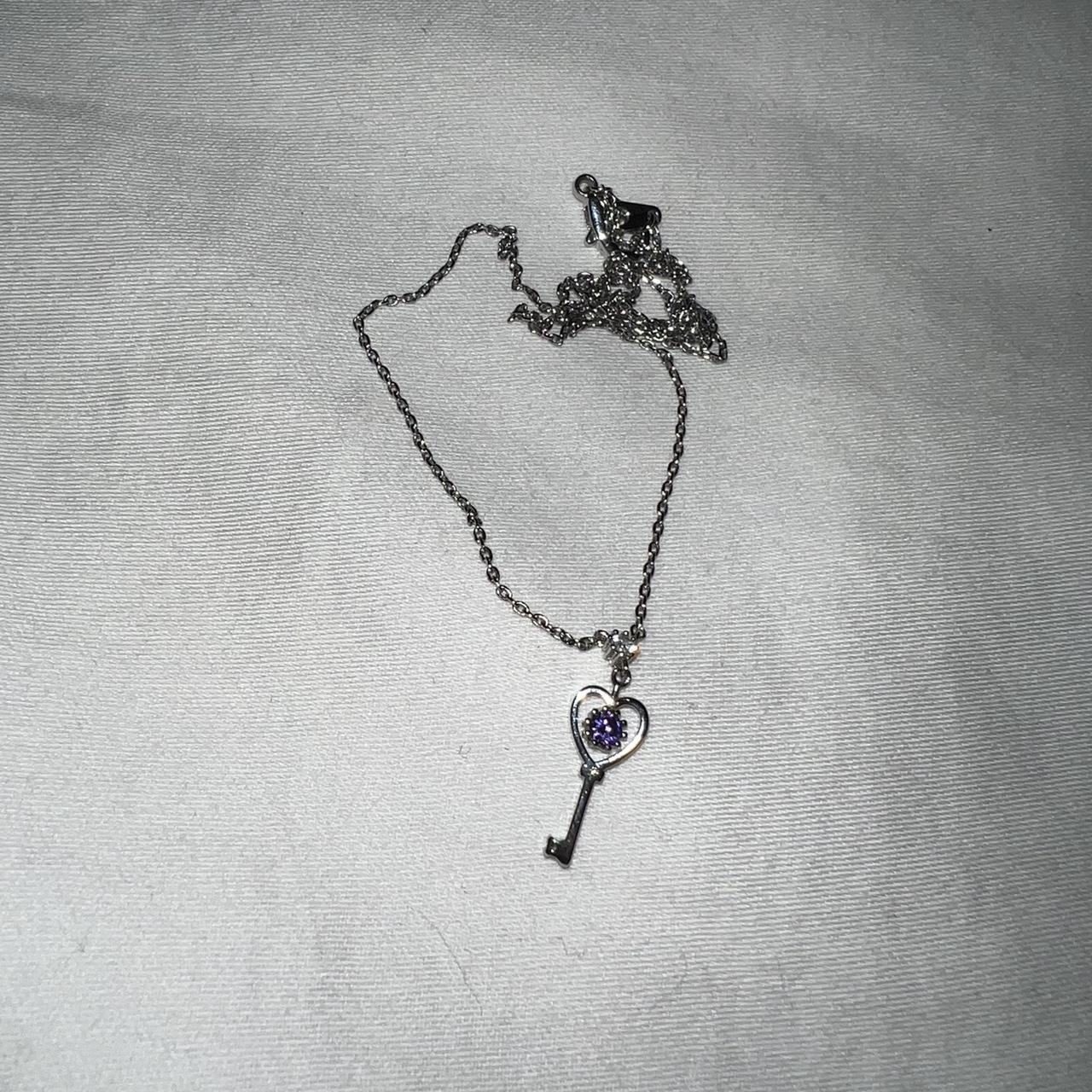 Open Keyheart Dainty Amethyst Silver Necklace - Depop