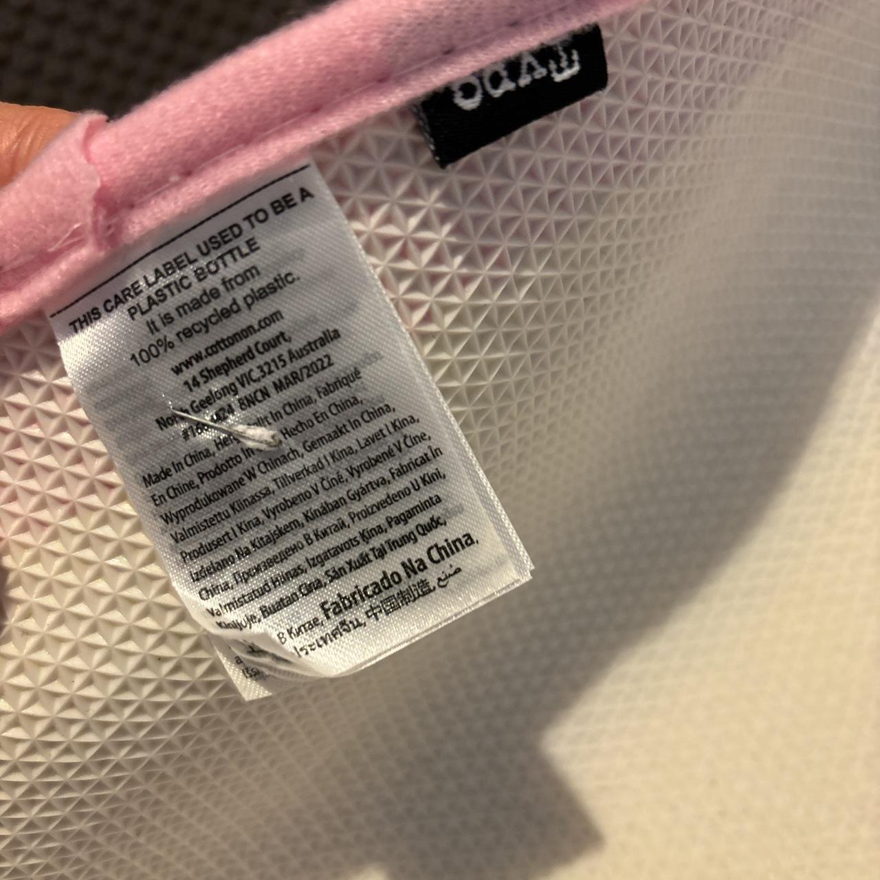 TYPO CIRCULAR RUG PASTEL YELLOW AND PINK YIN... - Depop