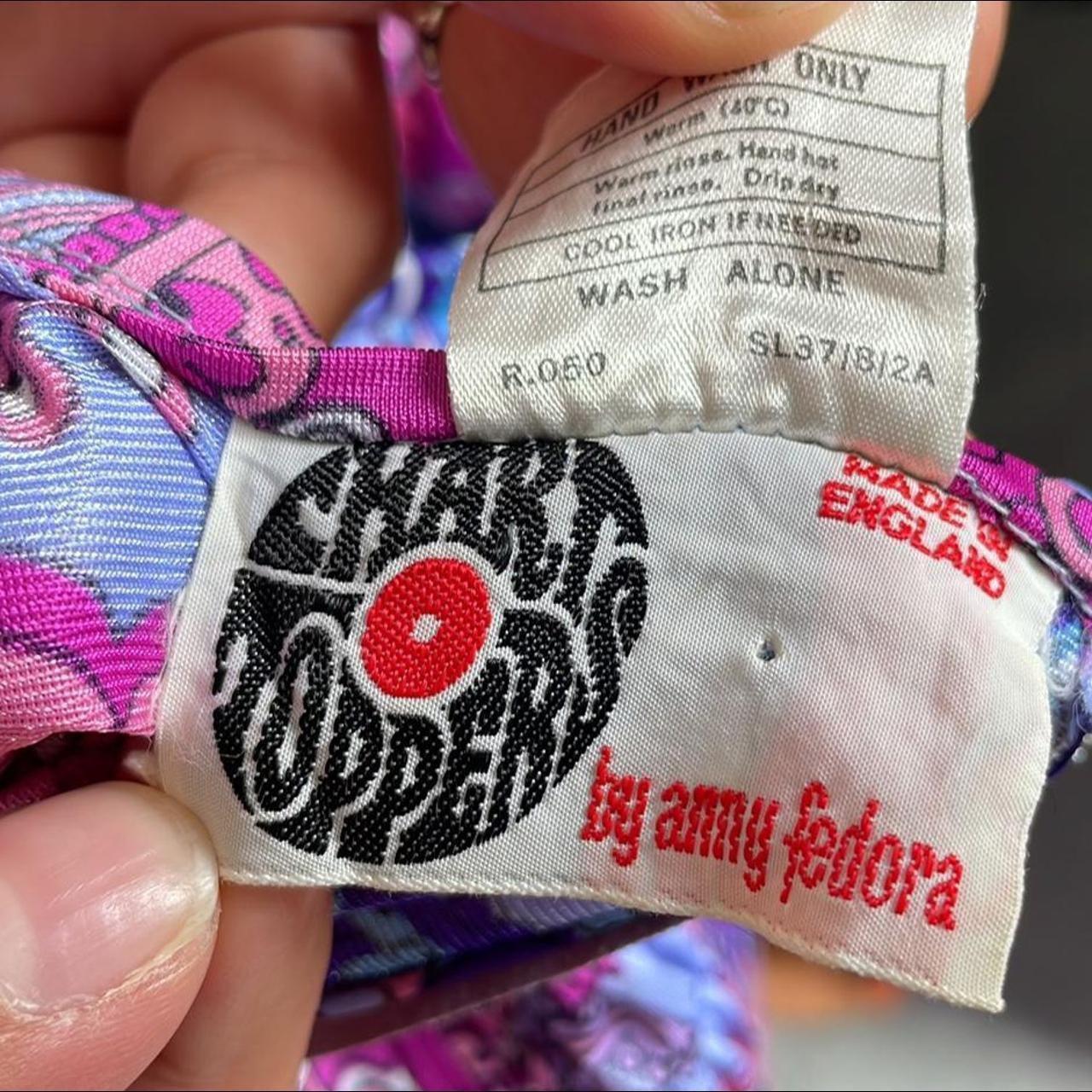 💜💘🦄🌺🍬🍇🧞‍♀️👩‍🎤 CHART TOPPERS BY ANNY FEDORA MADE IN... | Depop