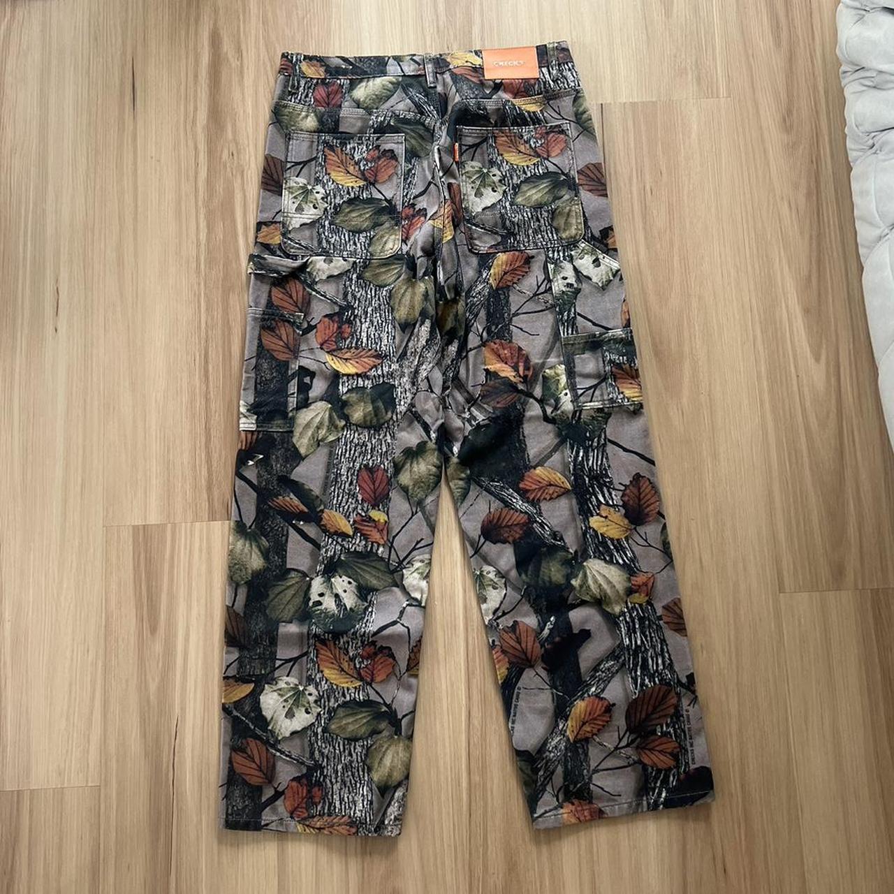 Checks Real tree Pants Size 32 Worn once excellent... - Depop