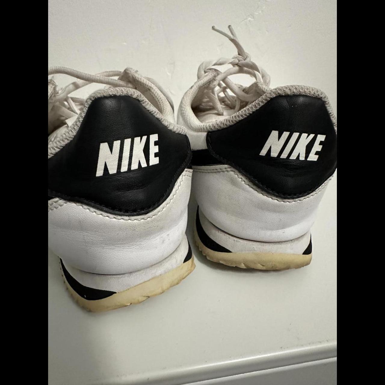 Used Nike sneakers, still in great condition - Depop