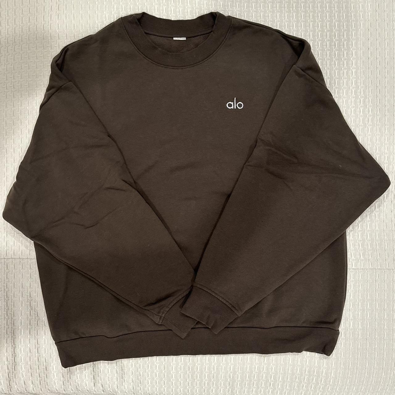 ALO Yoga Accolade Crewneck sweatshirt. Color... - Depop