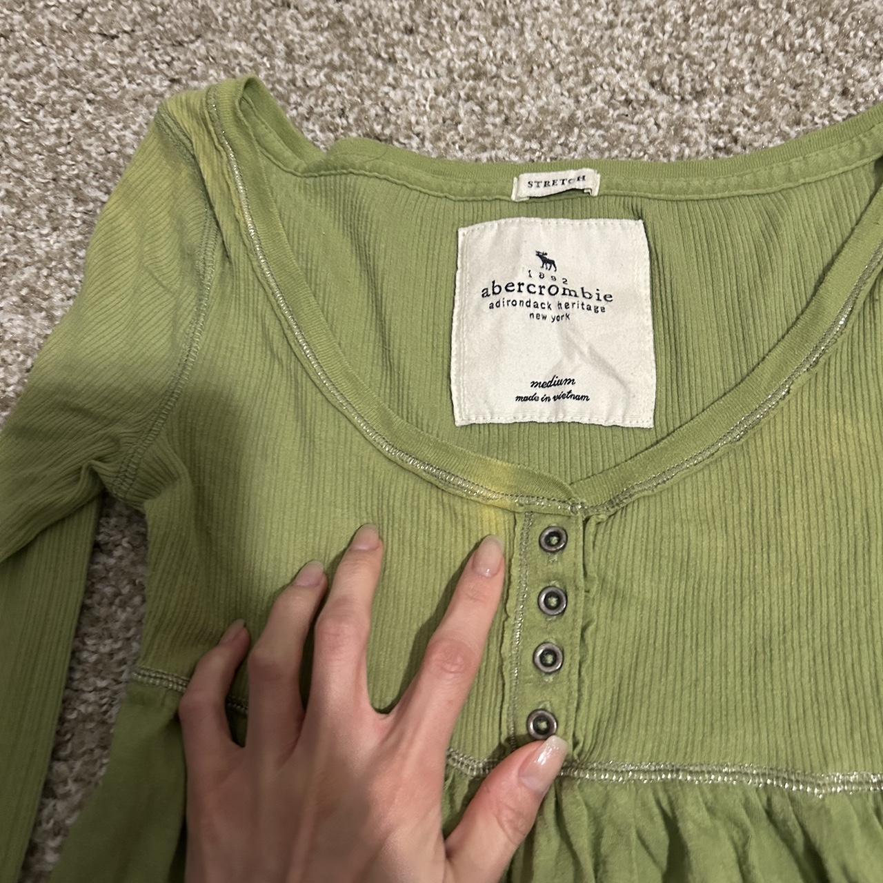 Abercrombie babydoll long sleeve top Excellent... - Depop
