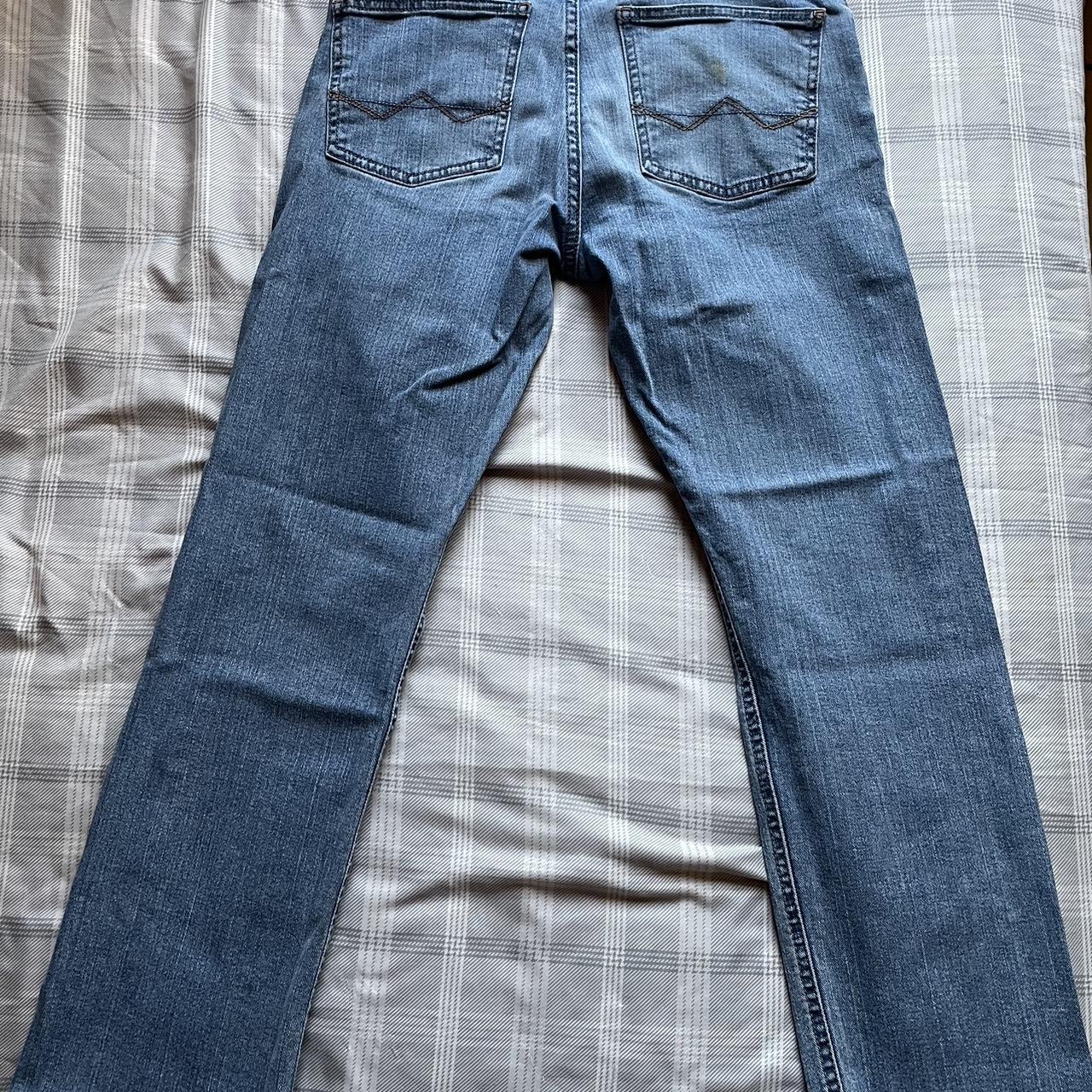 Classic blue washed jeans Wangler 30 x 30 Straight Fit - Depop