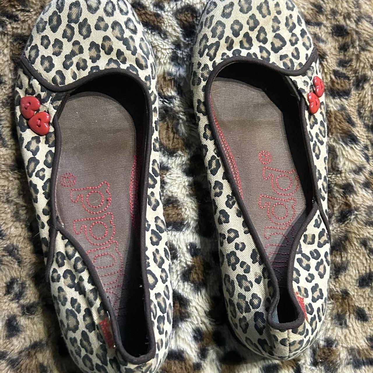 Vintage 2000s rare Mudd flats size 7.5. Leopard... | Depop