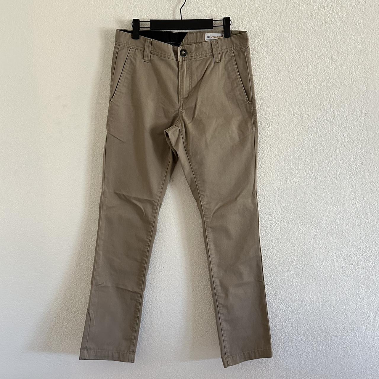 Men’s Volcom Khaki Pants. Never worn in like new... - Depop