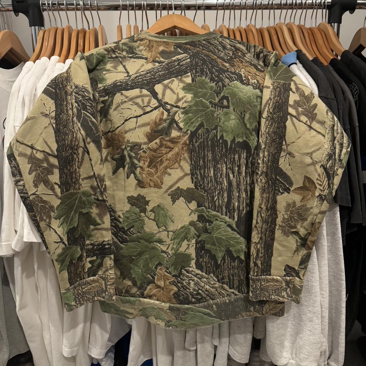 90s Real tree camo fade sweatshirt Size... - Depop